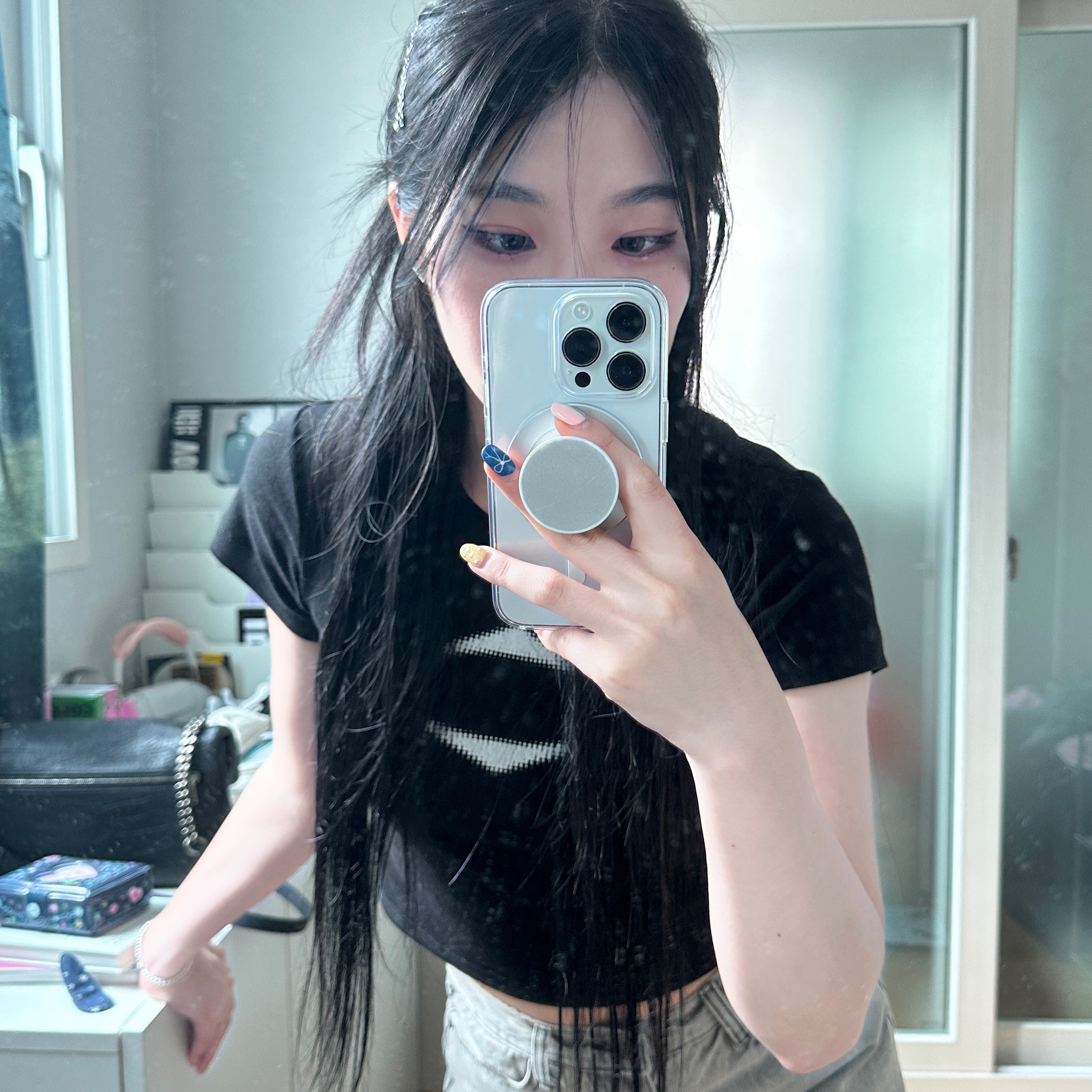 lewon (@lewon) 님의 게시물 | KREAM