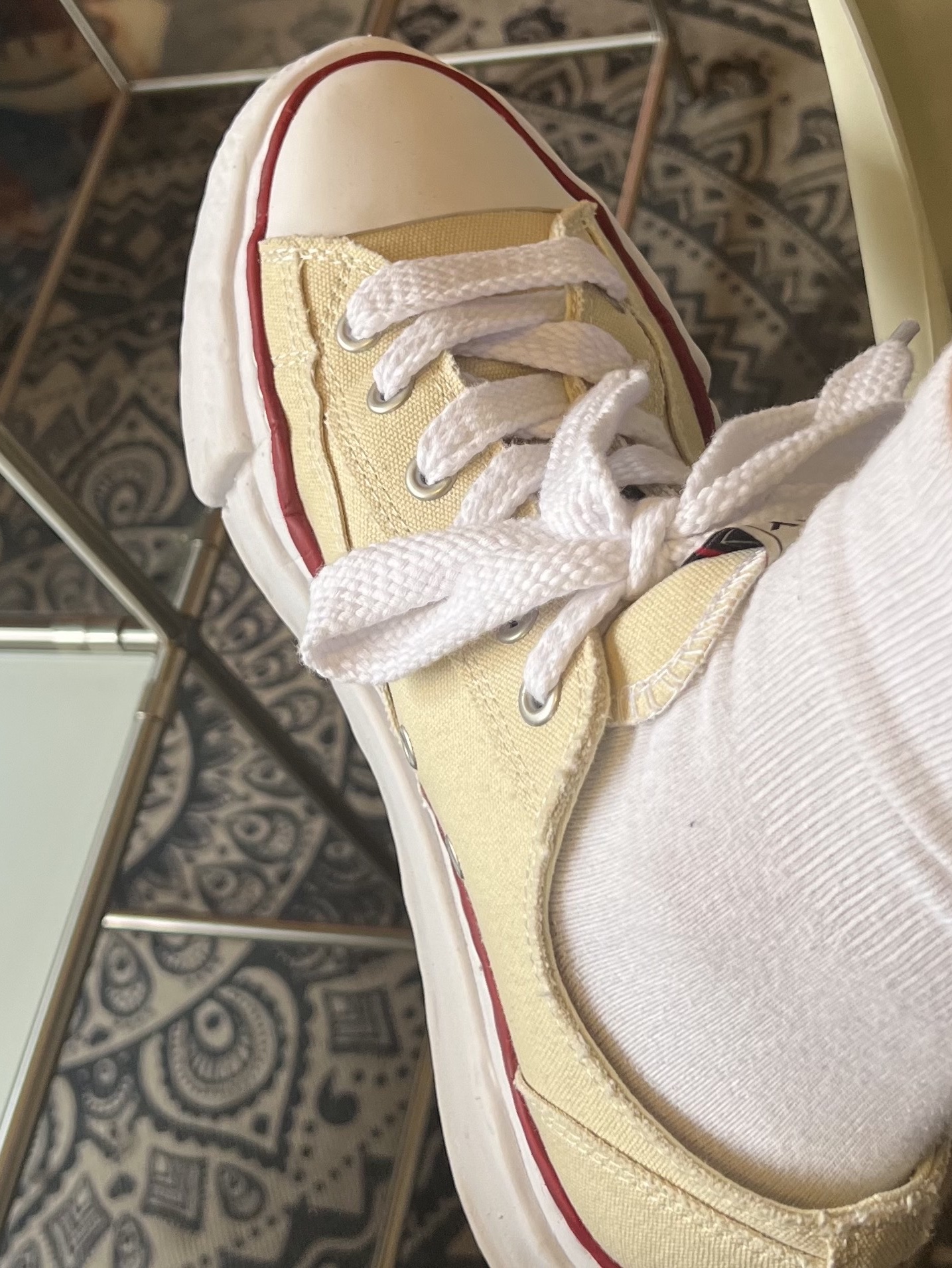 진 (@jin_dori_2) 님의 게시물 | KREAM