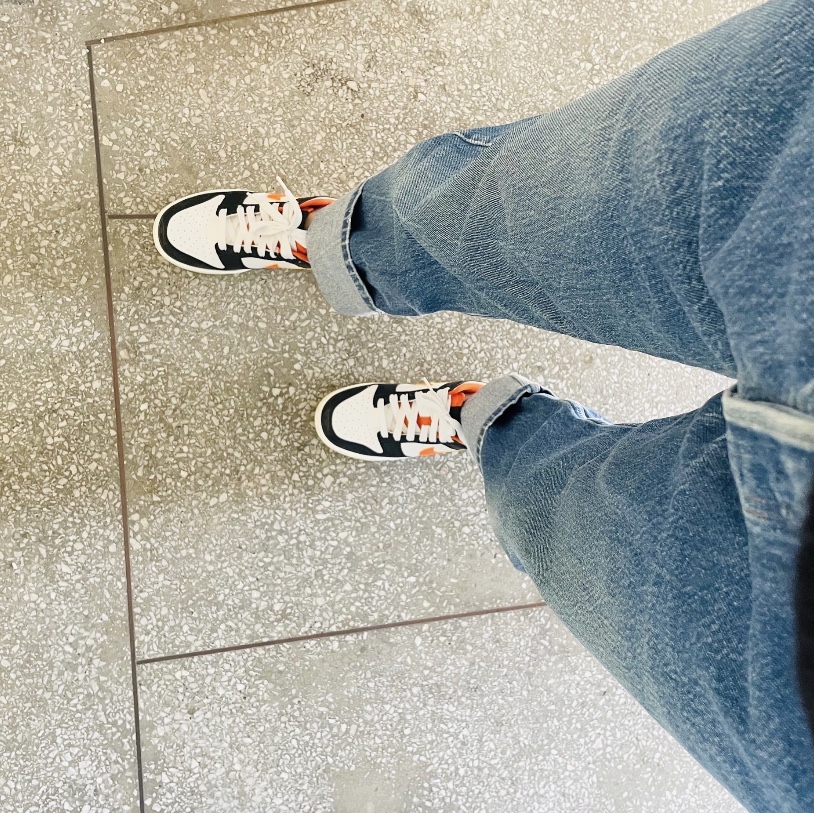 스바 (@seuba1) 님의 게시물 | KREAM