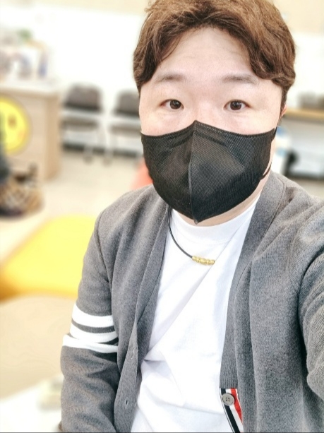 똥그리준 (@ddonggri_jun) 님의 게시물 | KREAM