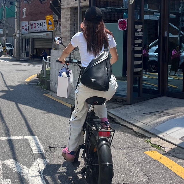 인스타@oyo_seou... (@su_k_) 님의 게시물 | KREAM