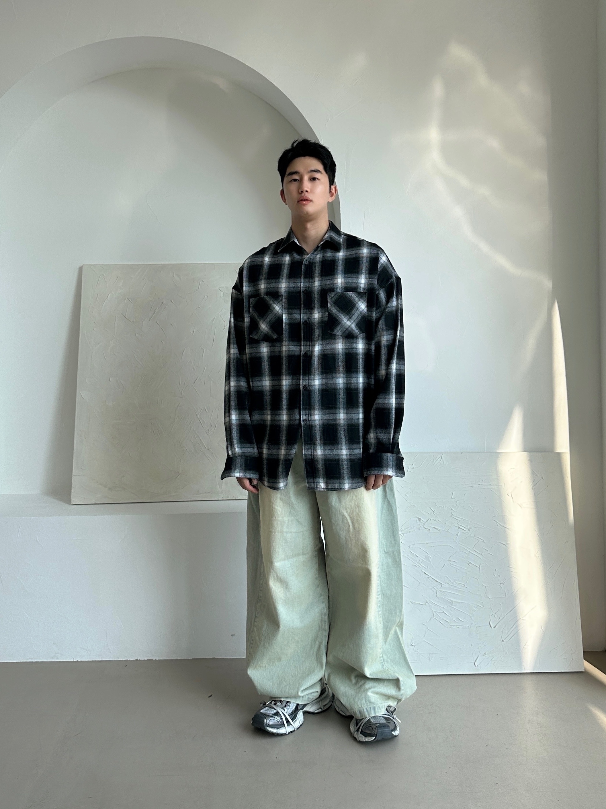 🚶🏻 (@phw55) 님의 게시물 | KREAM