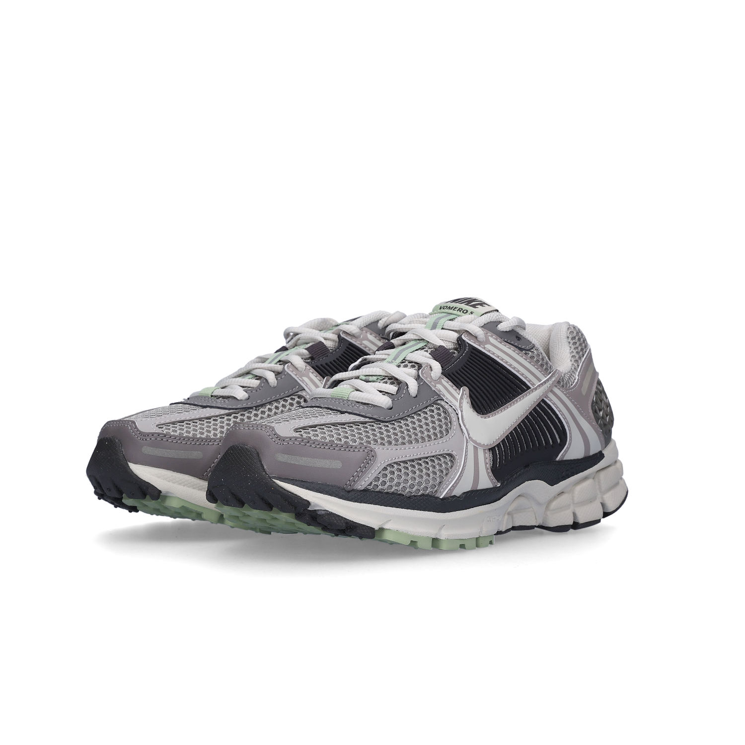 (W) 나이키 줌 보메로 5 코블스톤 앤 플랫 퓨터 | KREAM