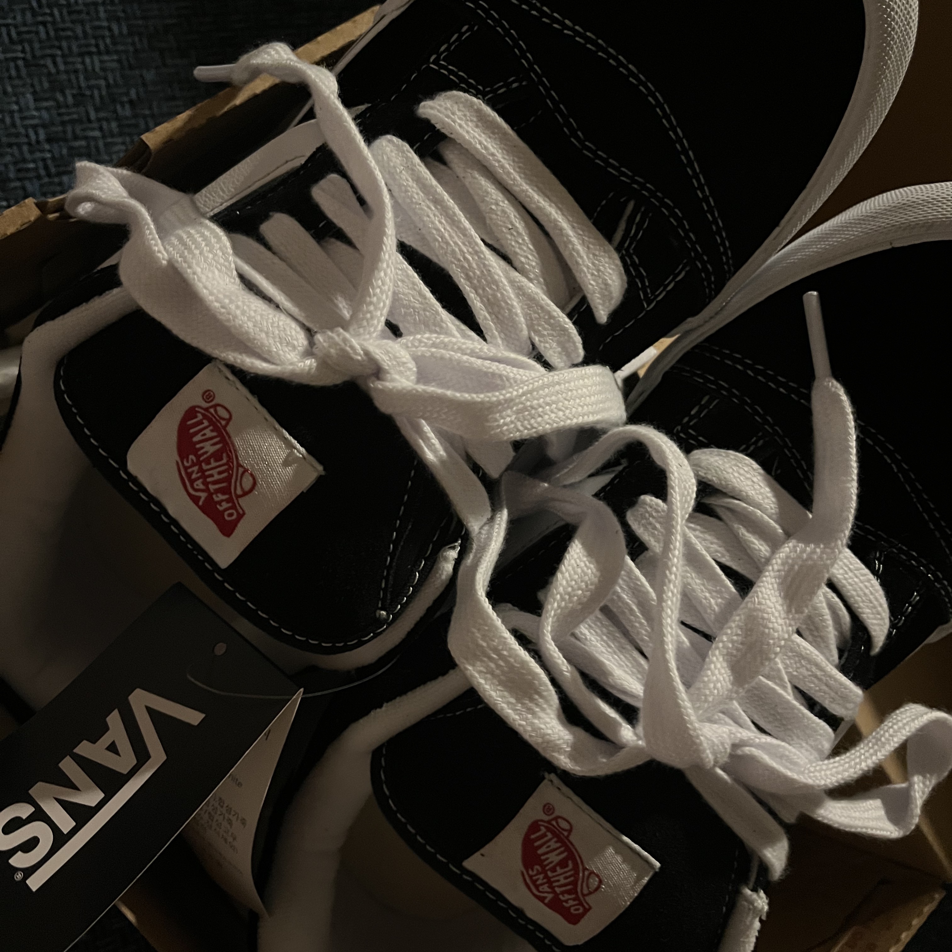 seong9864 (@fy8zr5) 님의 게시물 | KREAM