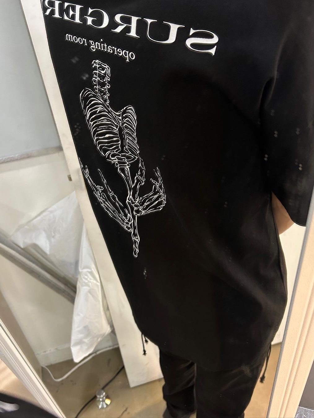 SURGERY_offi... (@surgery_off...) 님의 게시물 | KREAM