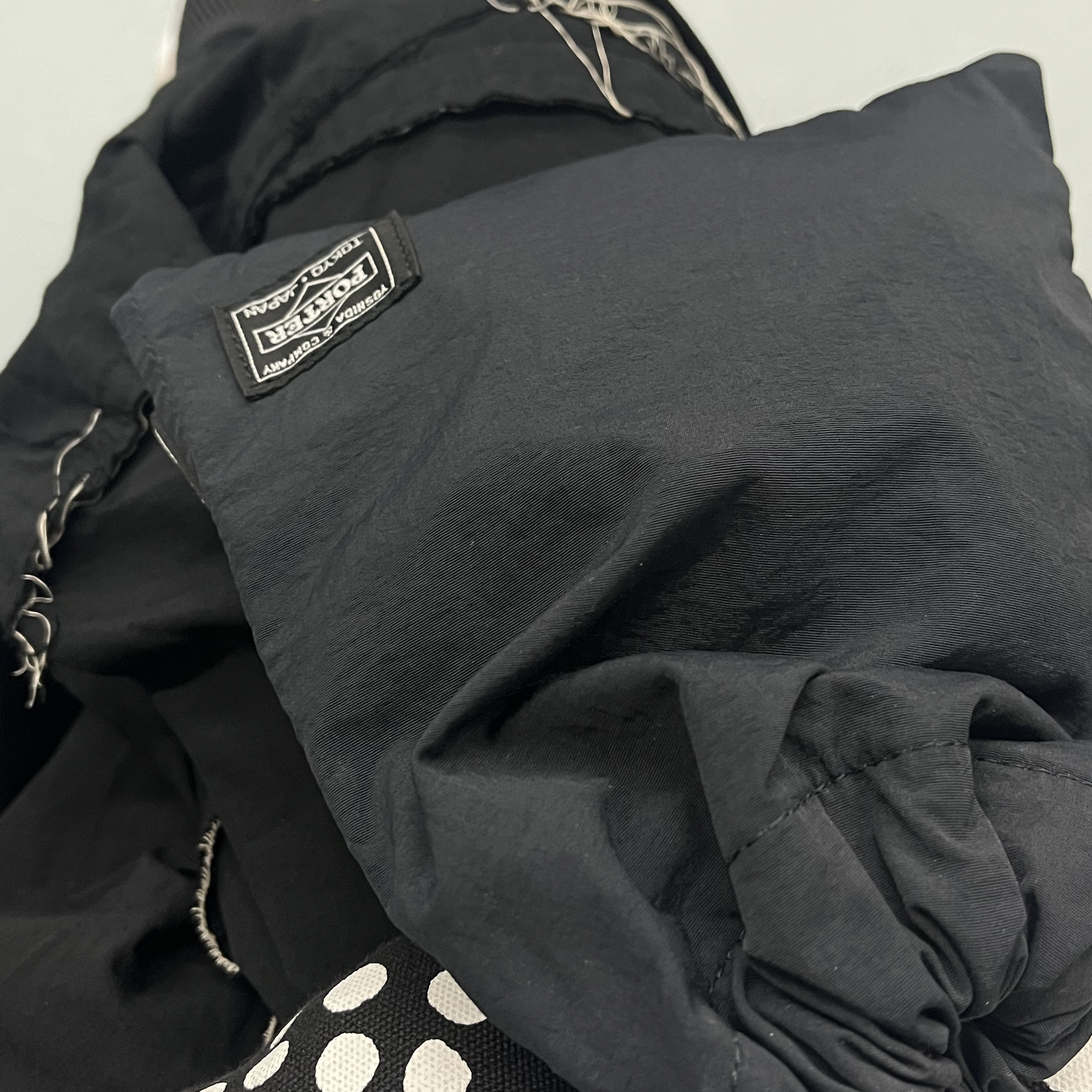 매지 (@leemezzi) 님의 게시물 | KREAM