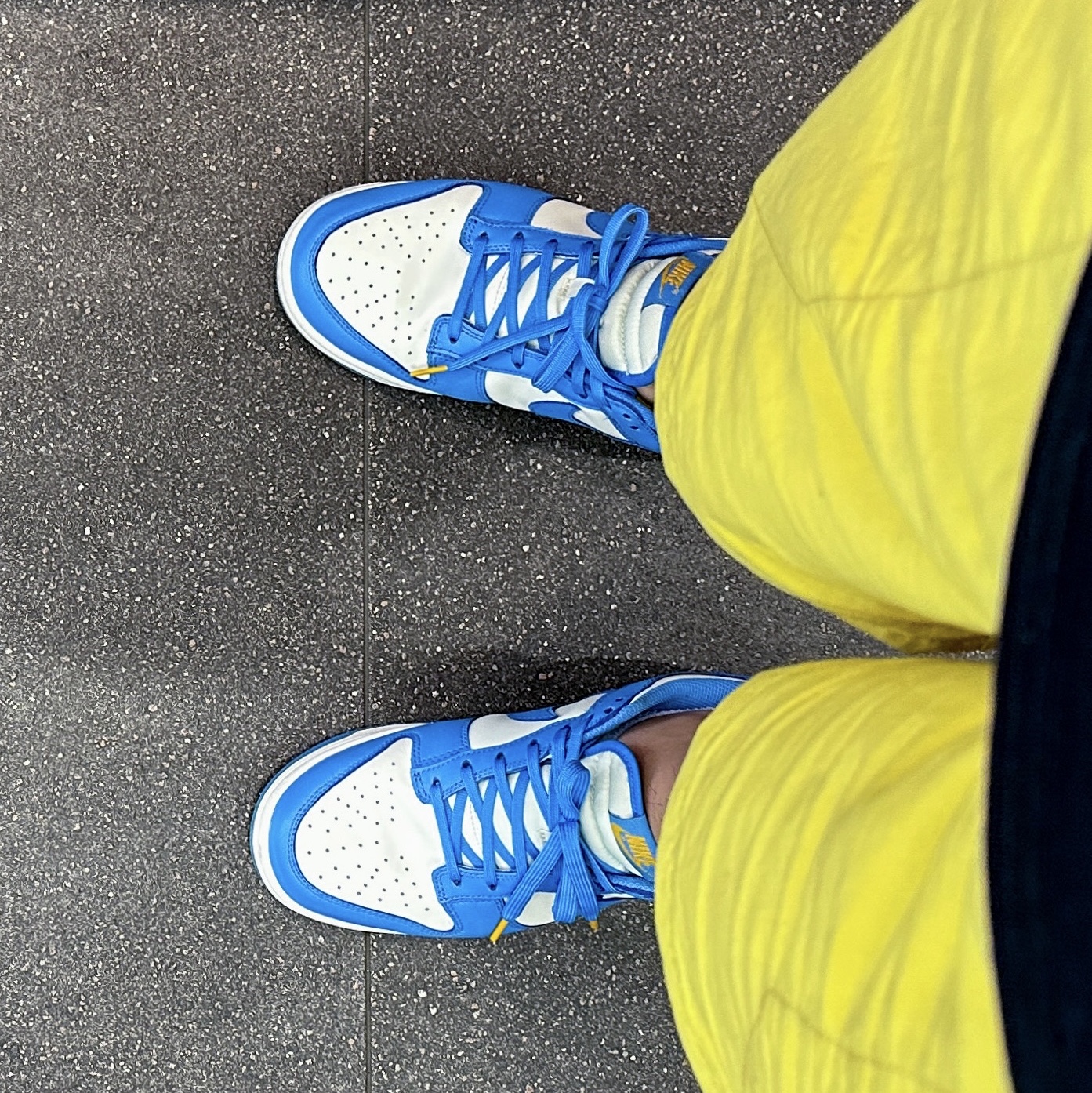 (@bnz_ing) 님의 게시물 | KREAM