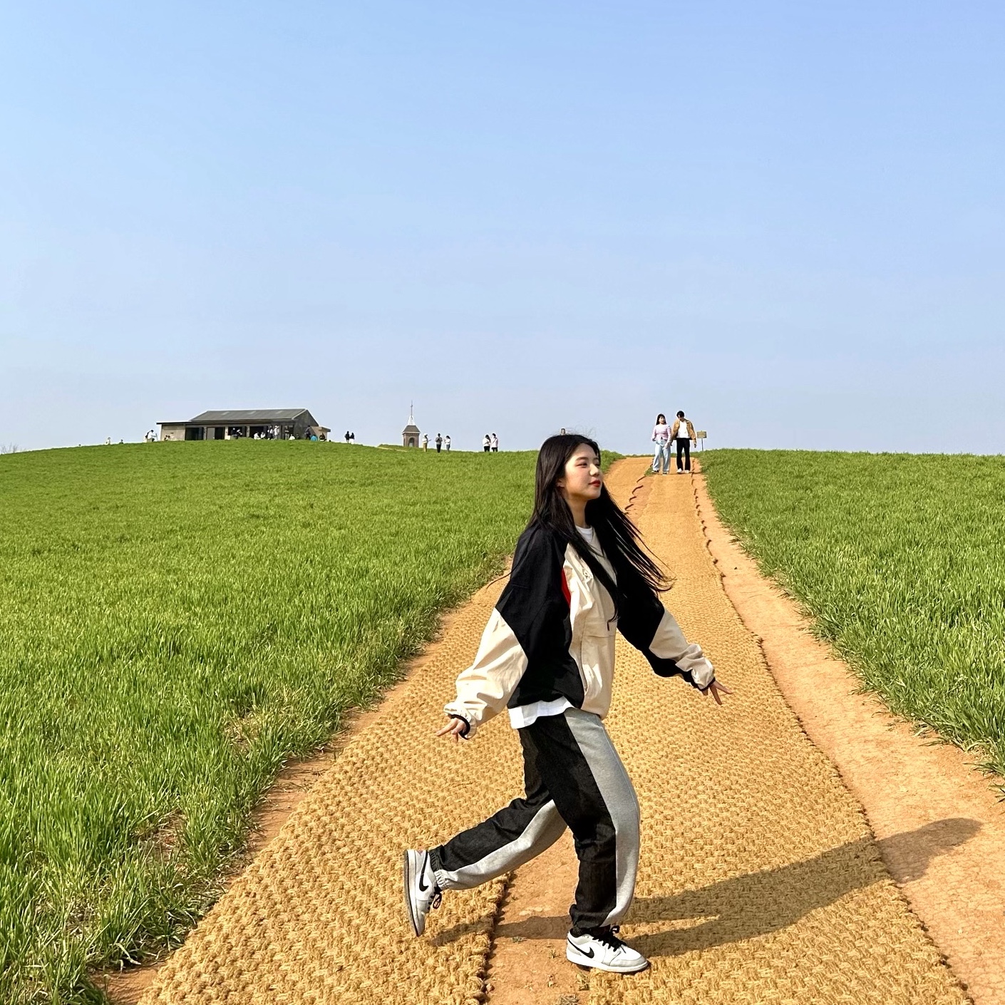 서갱 (@seo.gang) 님의 게시물 | KREAM