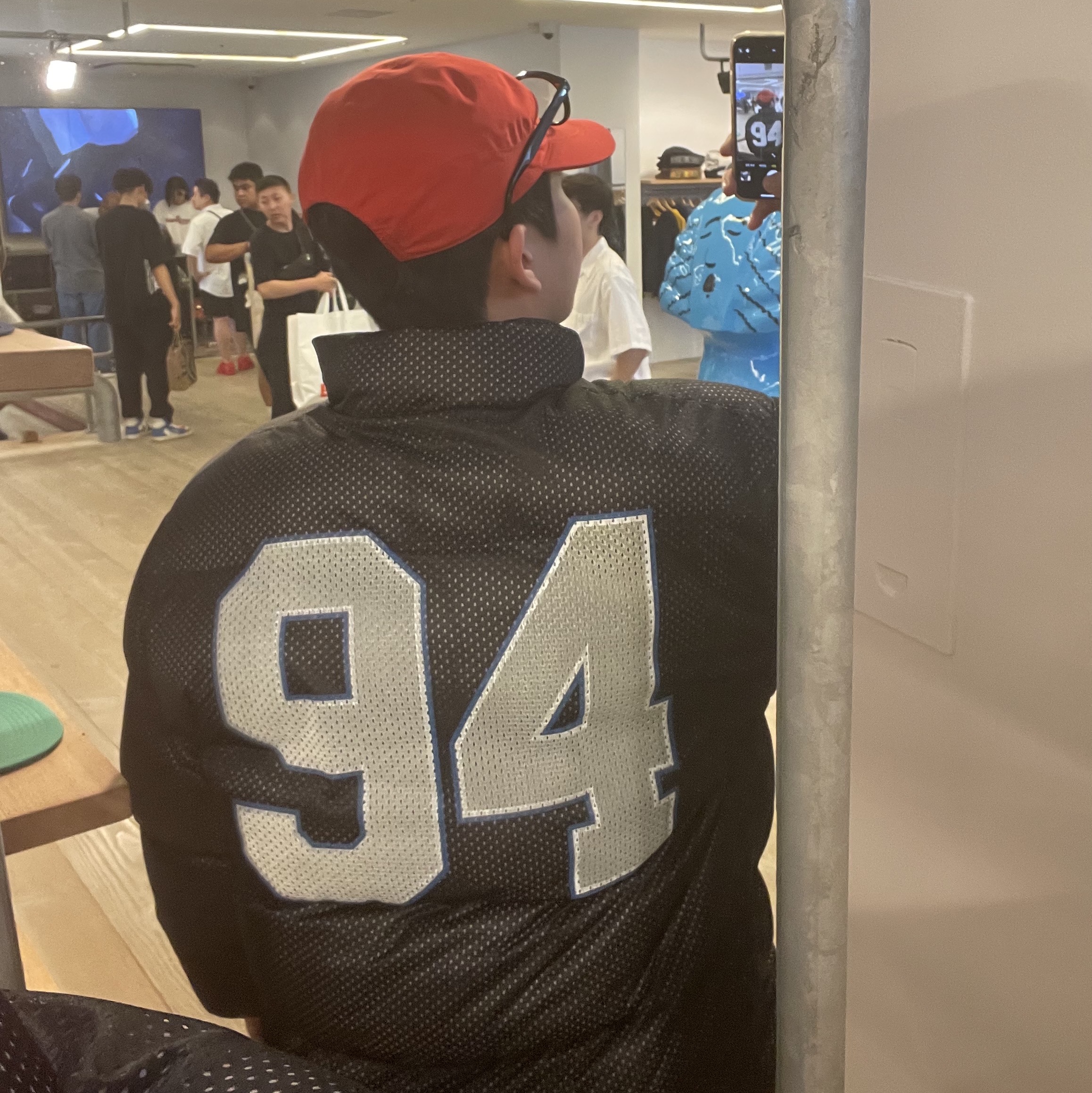 📸 (@1l_980) 님의 게시물 | KREAM