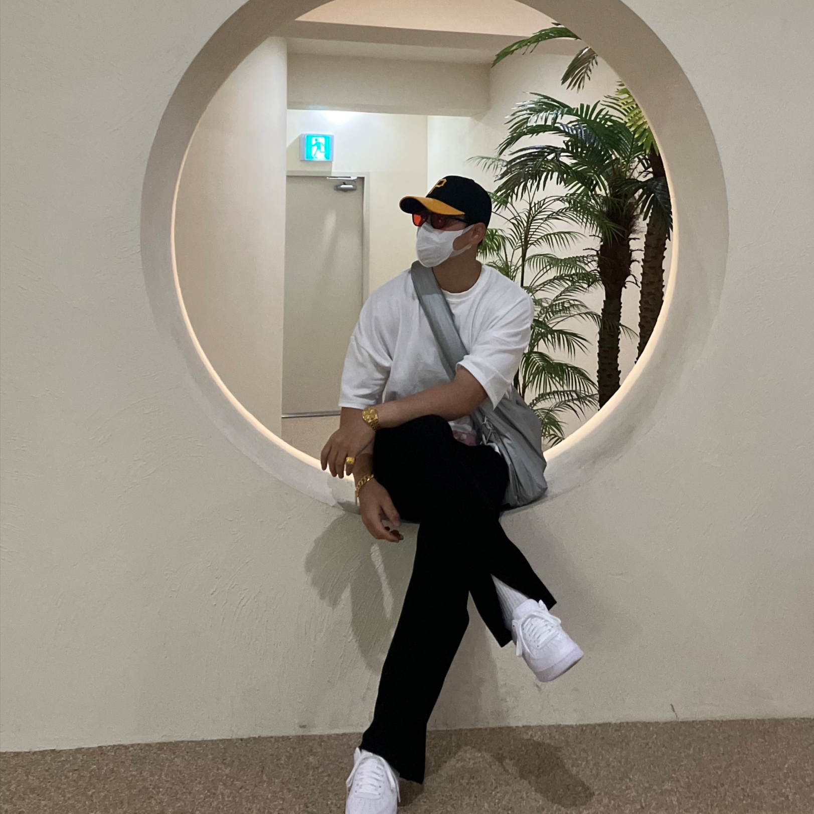 Mr.정 (@880626_) 님의 게시물 | KREAM