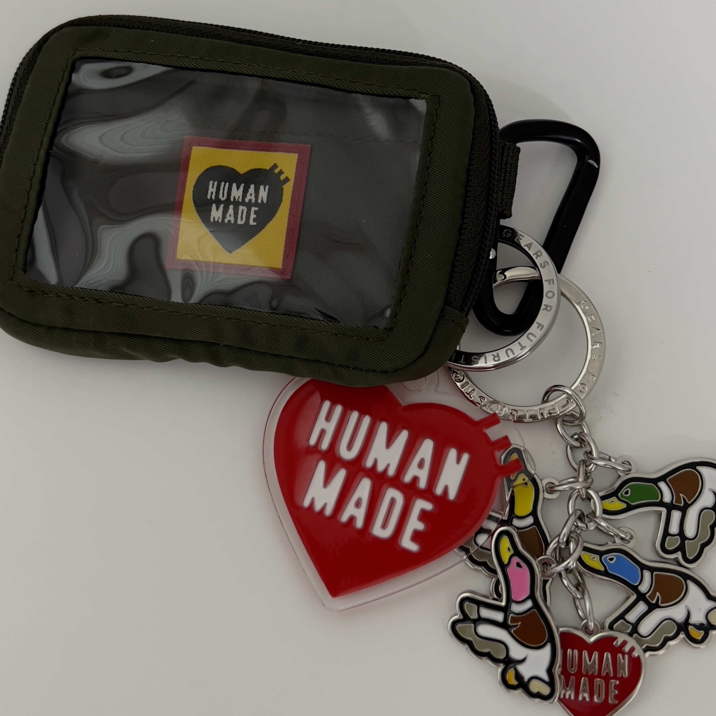 (@xs_uri) 님의 게시물 | KREAM