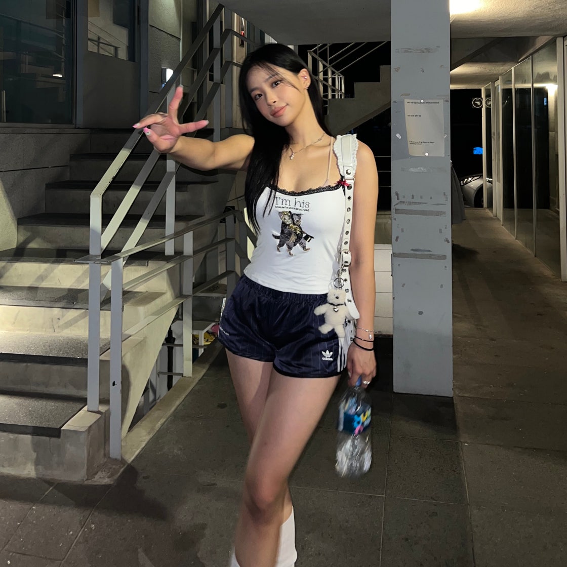 @yyloesey (@yeseolyy) 님의 게시물 | KREAM