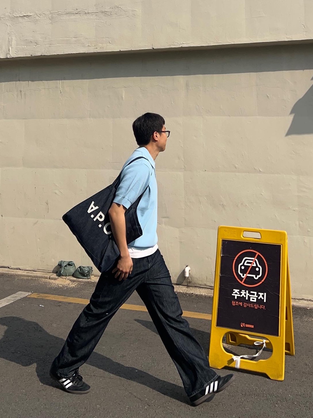 진 (@jin_dori_2) 님의 게시물 | KREAM