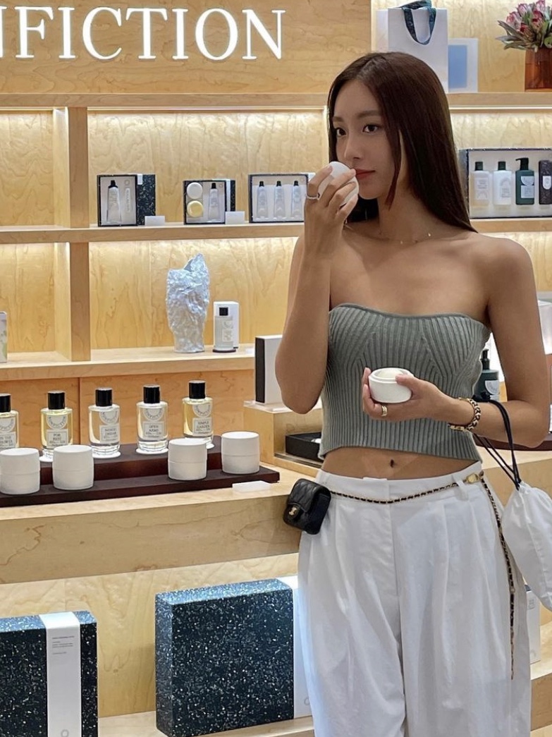 (@luxury_style) 님의 게시물 | KREAM