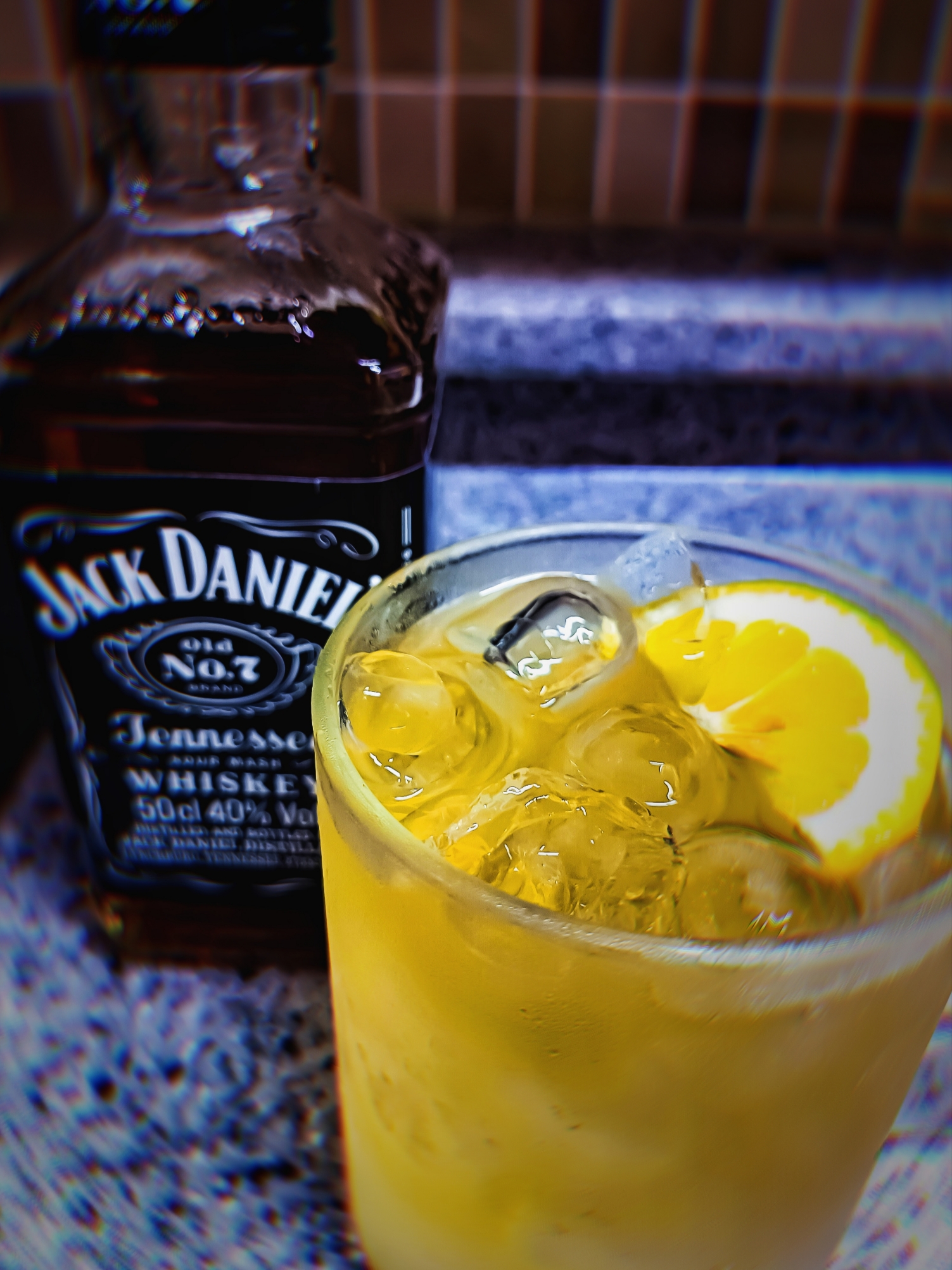 낮술_ with Daniel | KREAM