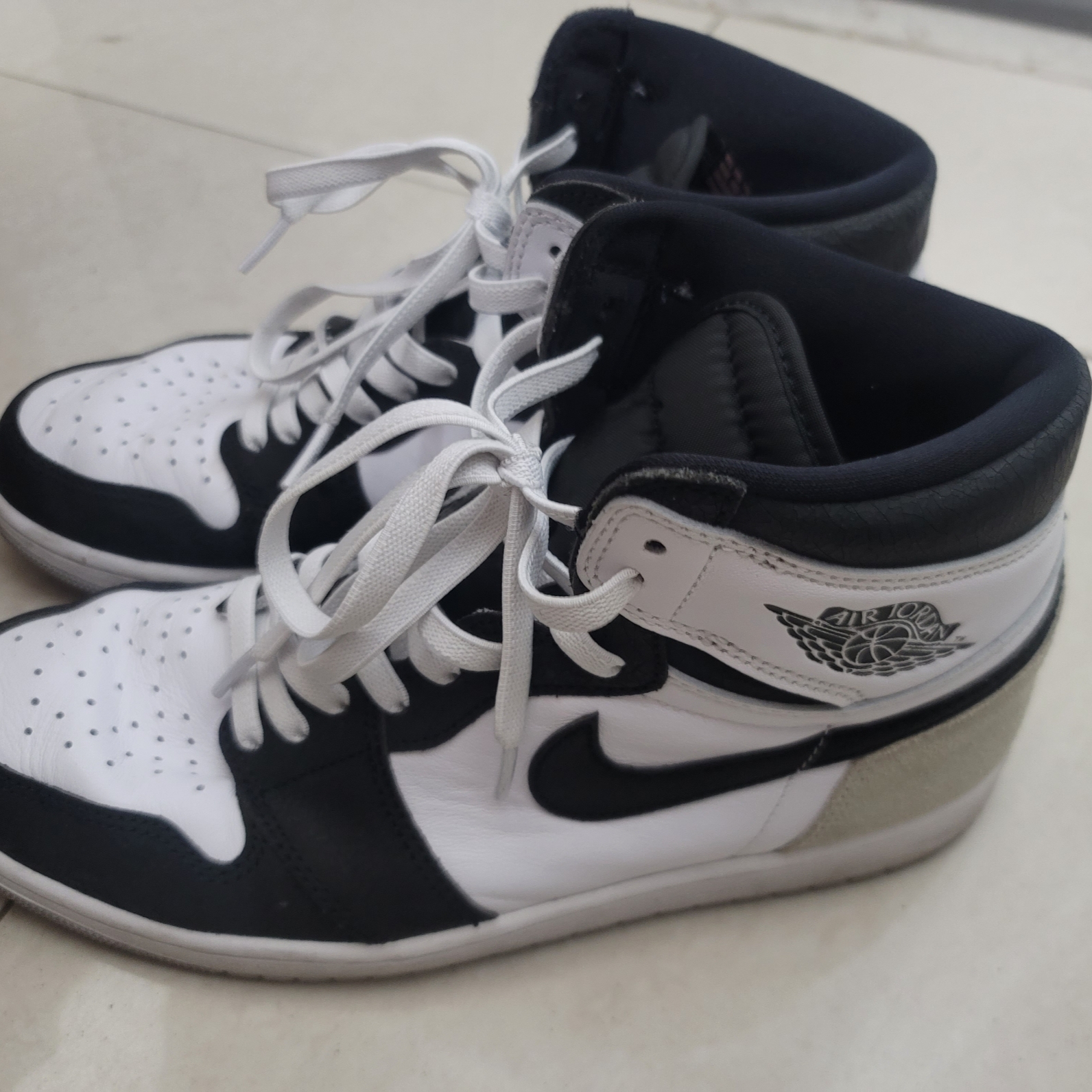 지삽 (@4lz9x5) 님의 게시물 | KREAM