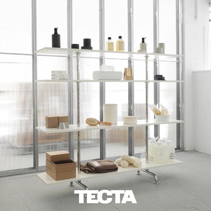 $ (@your_legacy) 님의 게시물 | KREAM