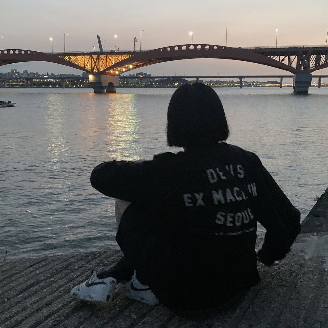 💭 (@bczte) 님의 게시물 | KREAM