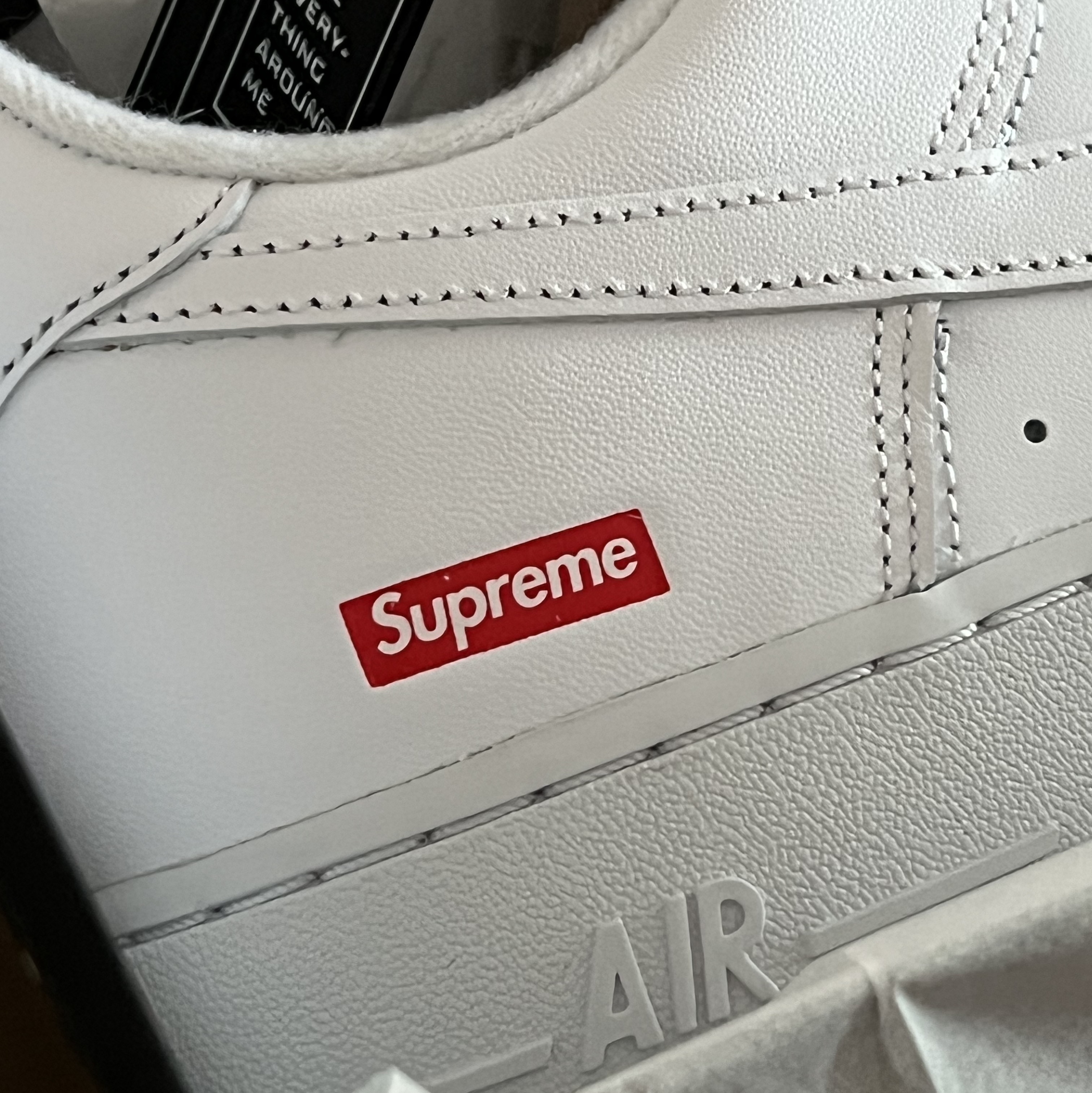 white SUPREME | KREAM