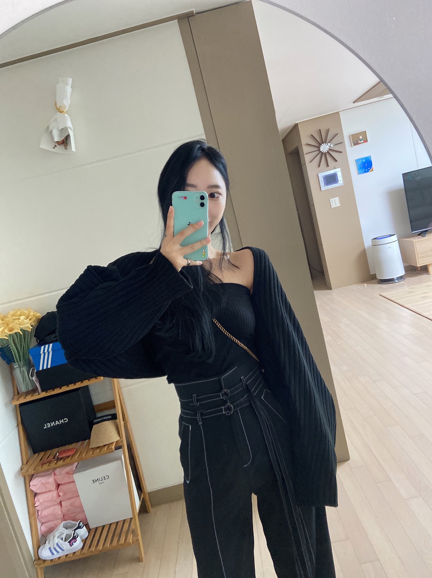 insta. ddduvvv (@ddduvvv) 님의 게시물 | KREAM