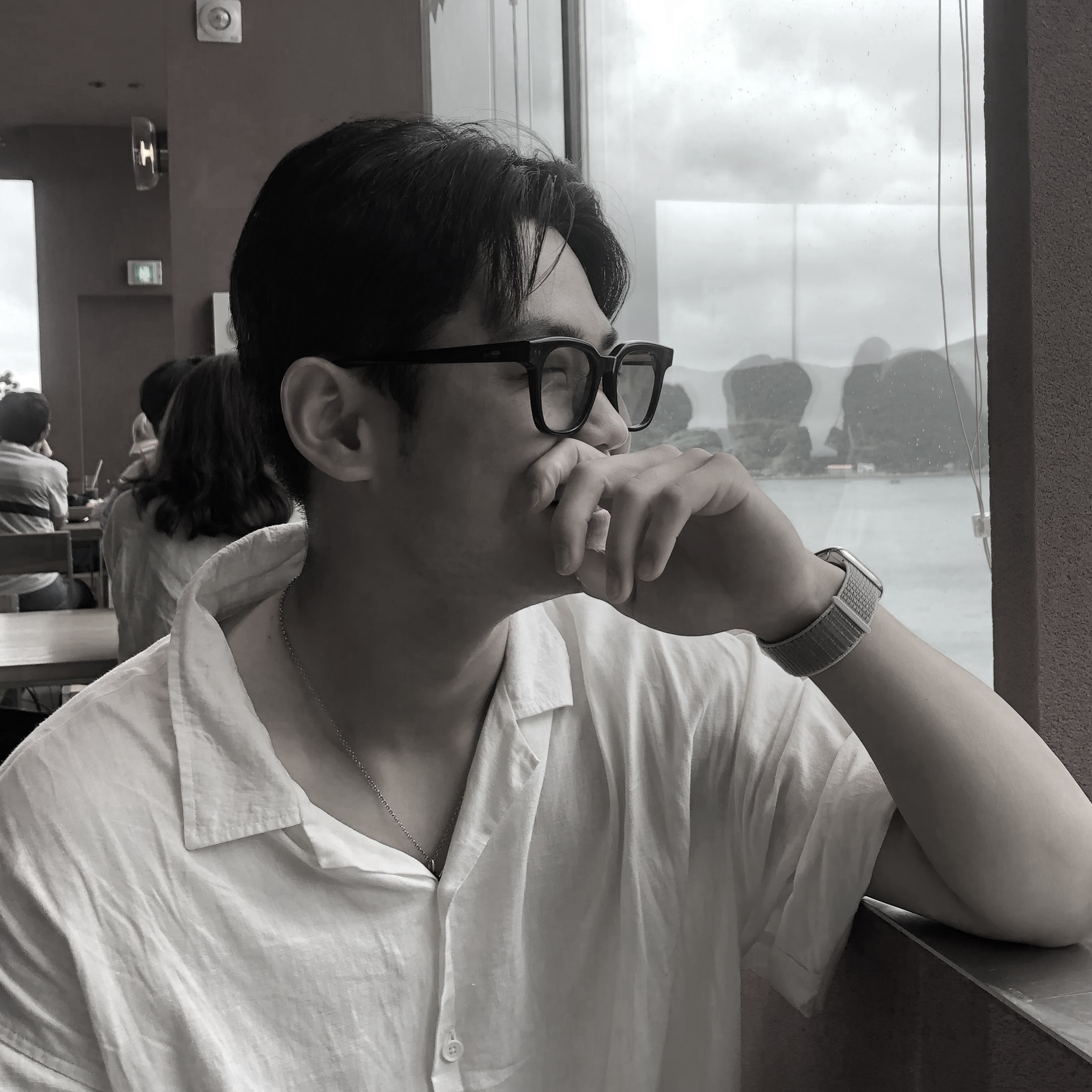 생크림 (@sin_star___) 님의 게시물 | KREAM