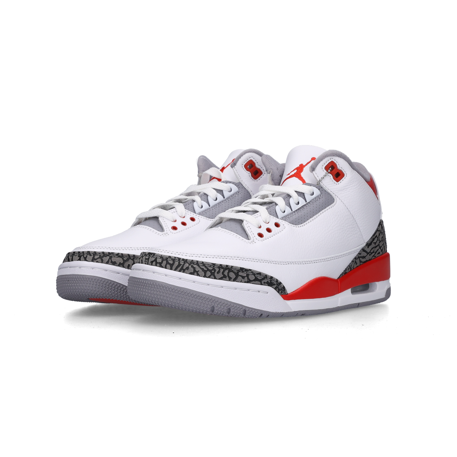 조던 3 레트로 파이어 레드 2022 | KREAM