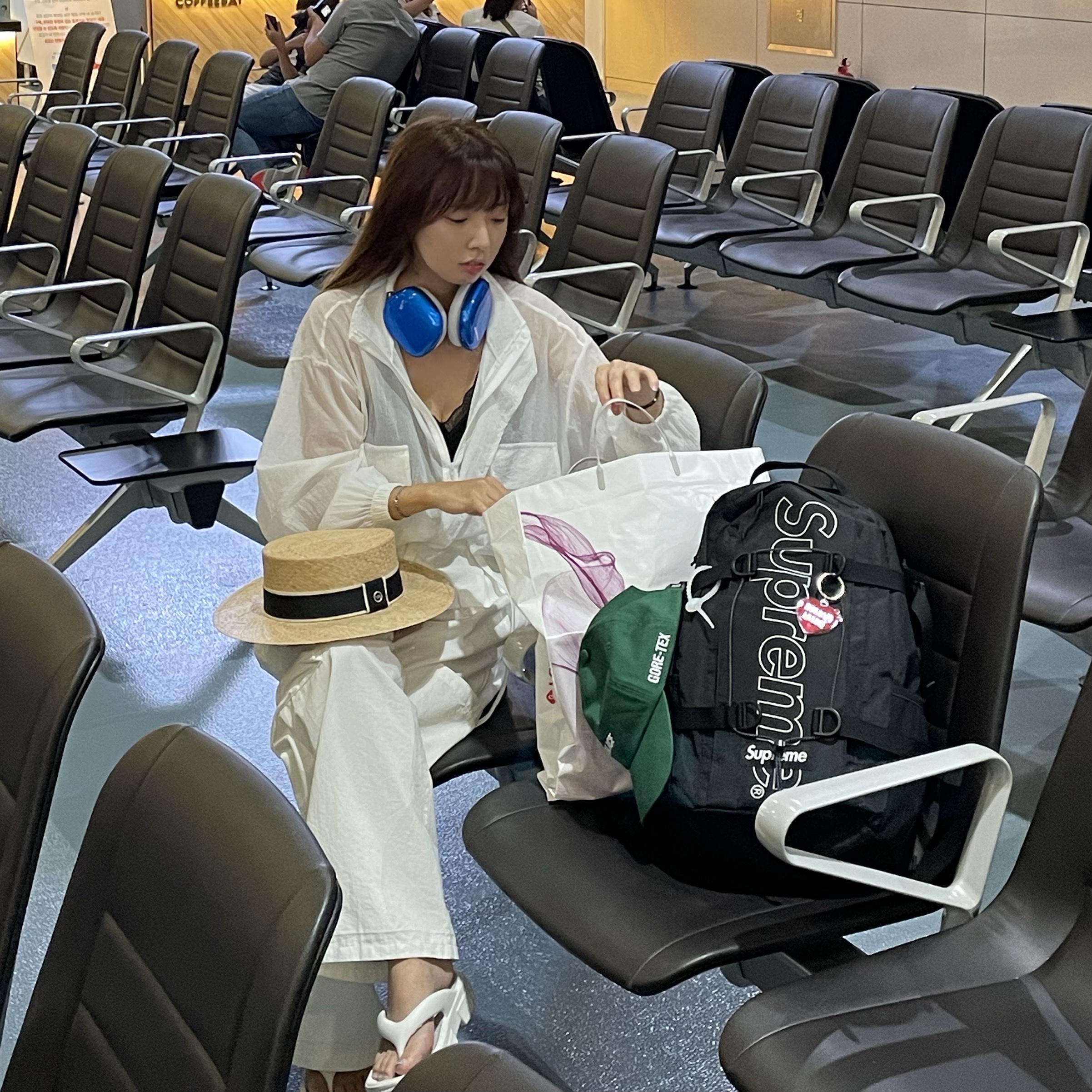 @dduapower (@xxeun_) 님의 게시물 | KREAM