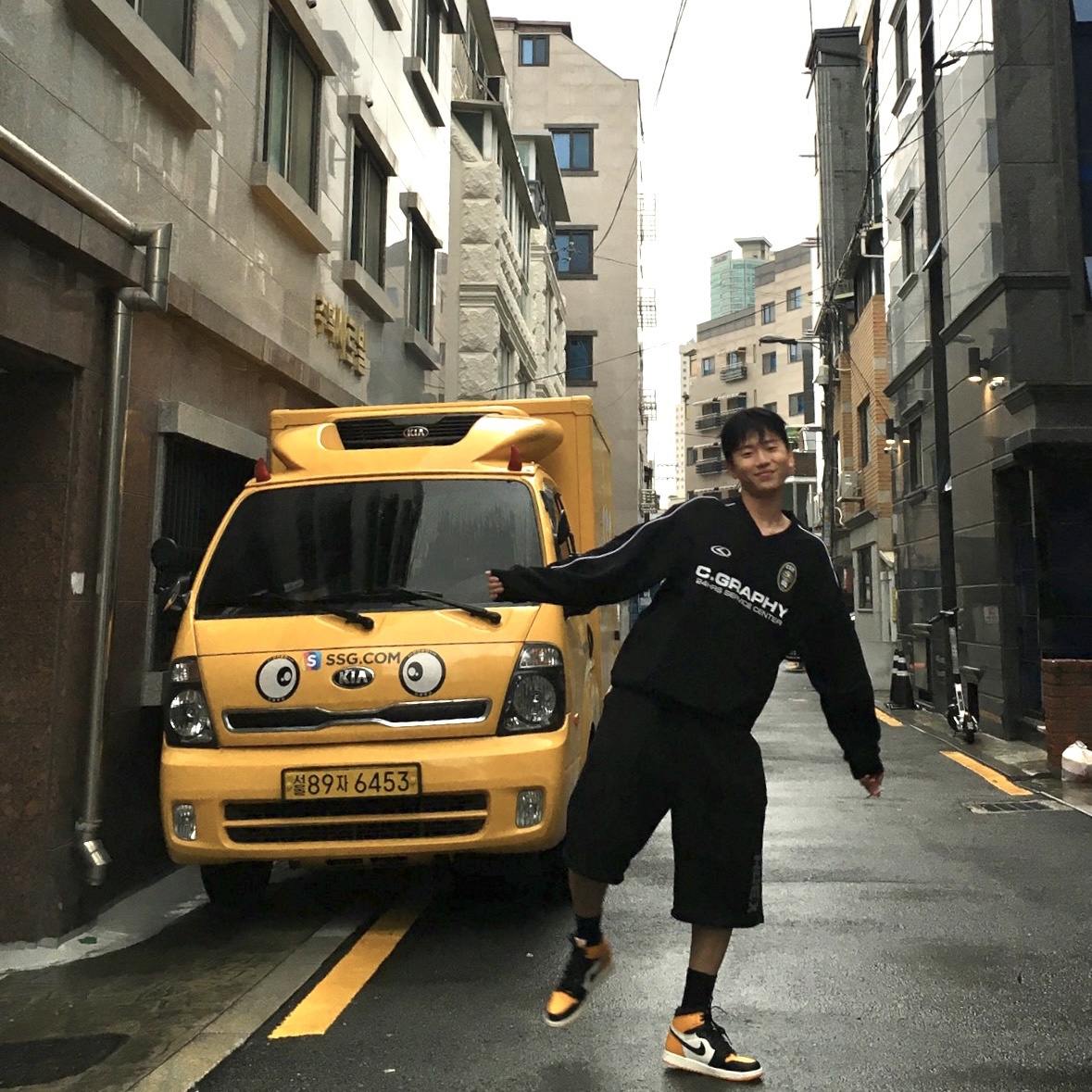 김병호 (@bottle_xo) 님의 게시물 | KREAM