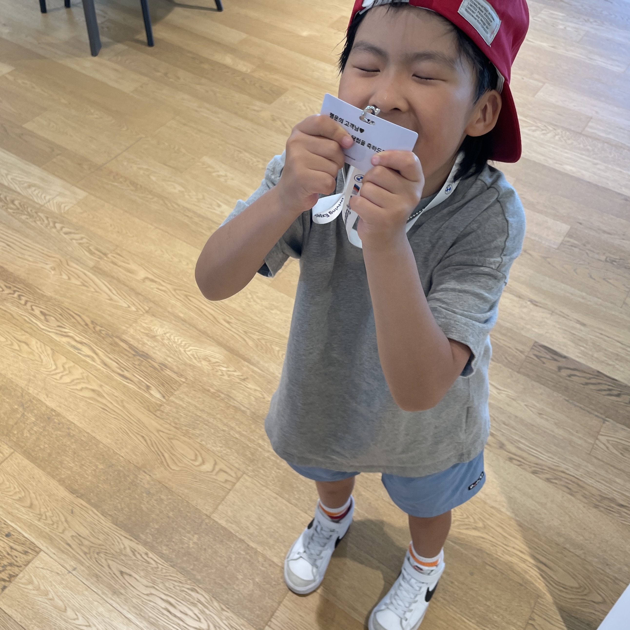 boo (@boo__) 님의 게시물 | KREAM