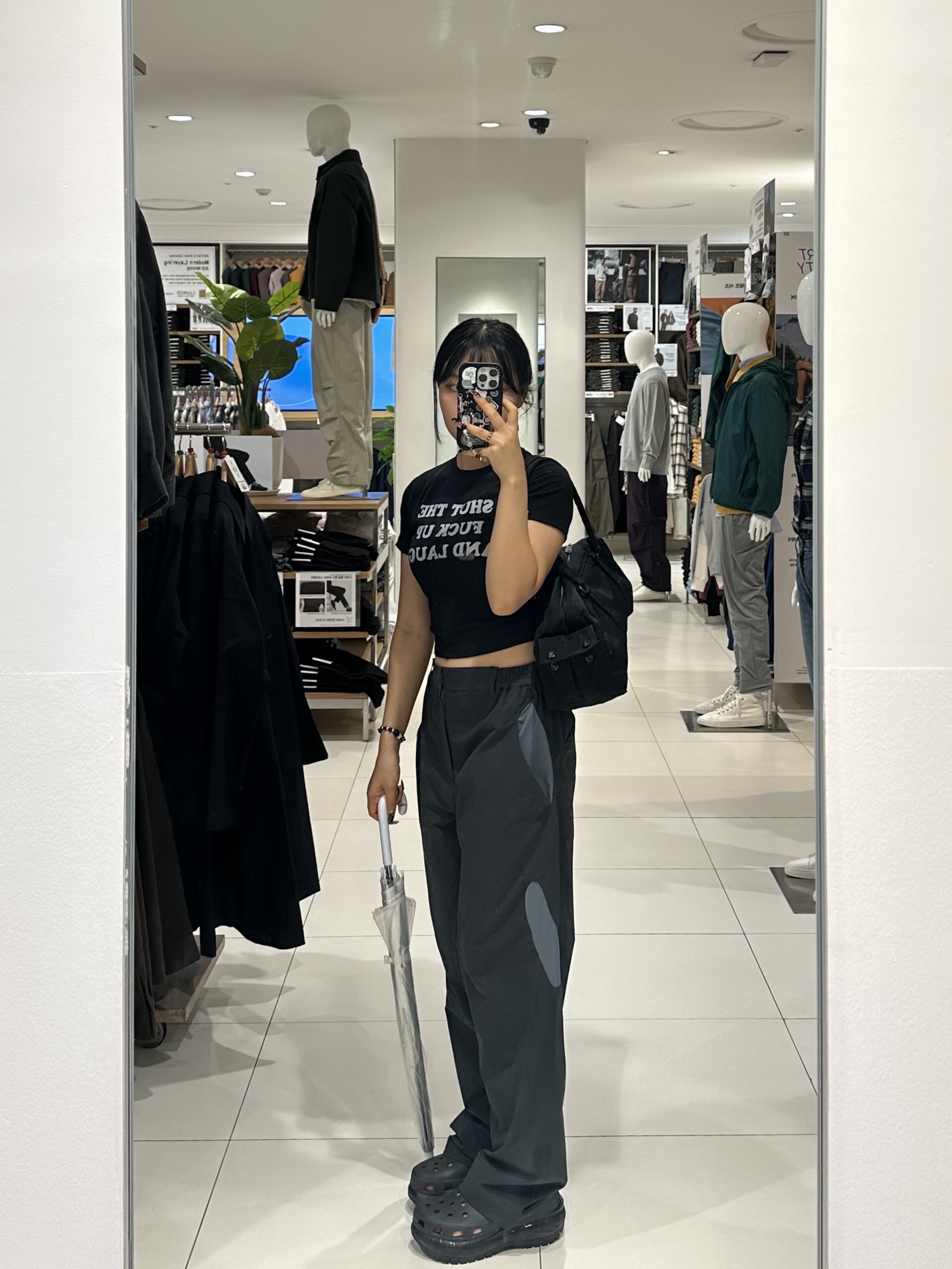 tnwls0180 (@su_jin_trbl) 님의 게시물 | KREAM