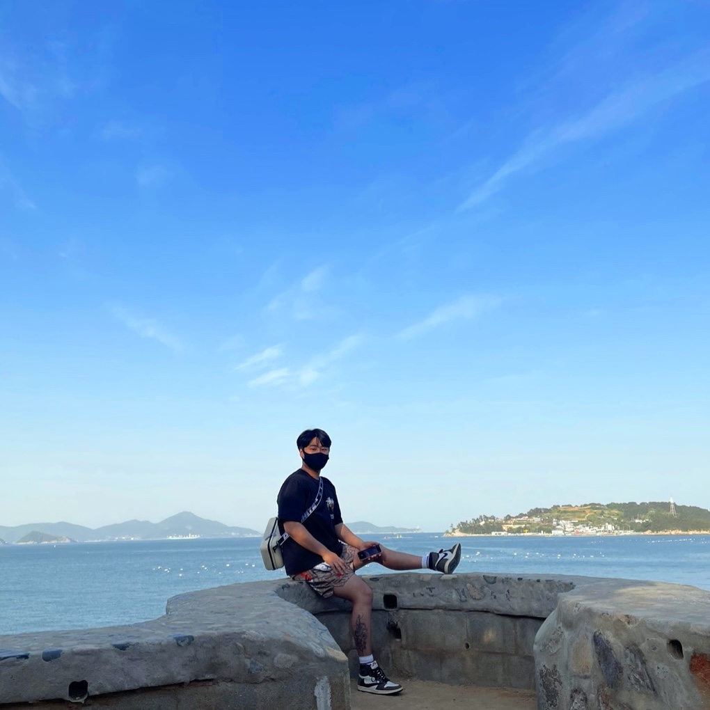 이재현 (@hyeoni_kkk) 님의 게시물 | KREAM