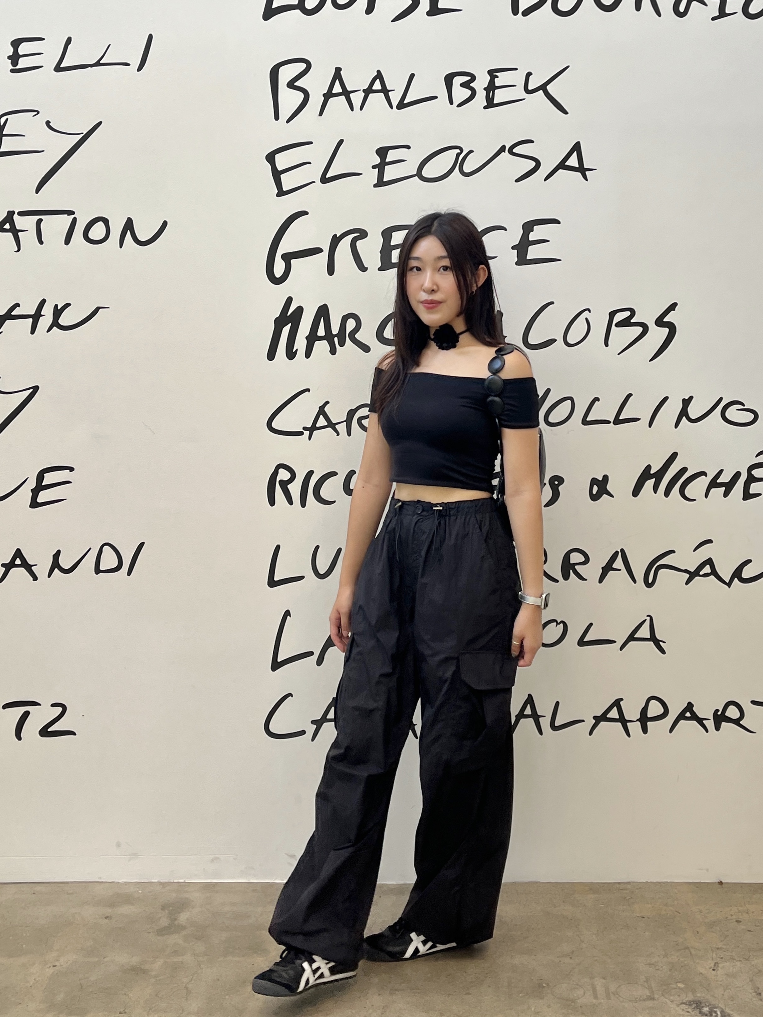 맥시코66 올블랙 코디 🖤 | KREAM