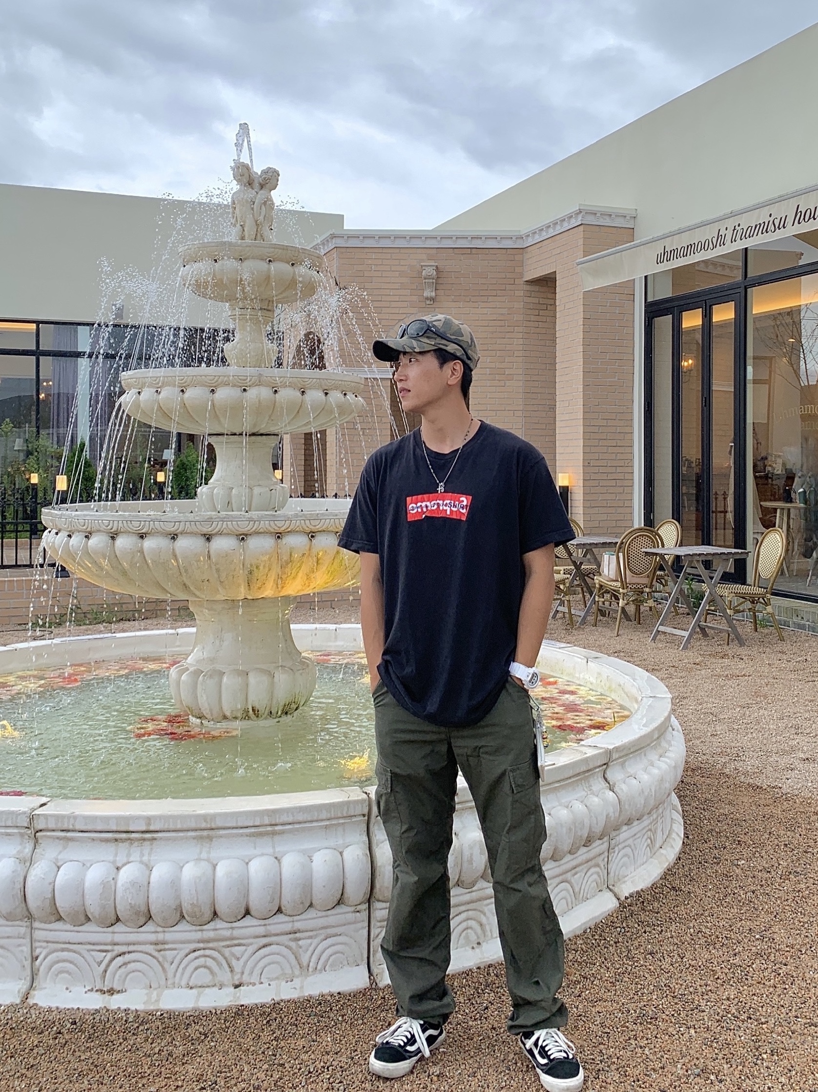 오랜만에 슈꼼 | KREAM