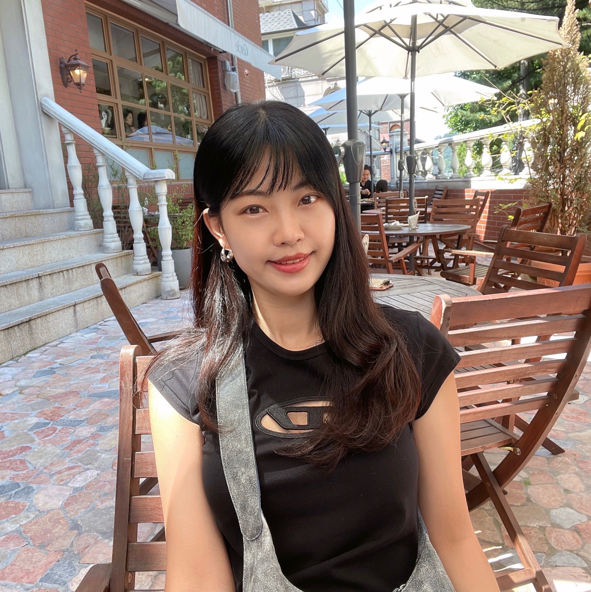 inhast (@ahni__) 님의 게시물 | KREAM