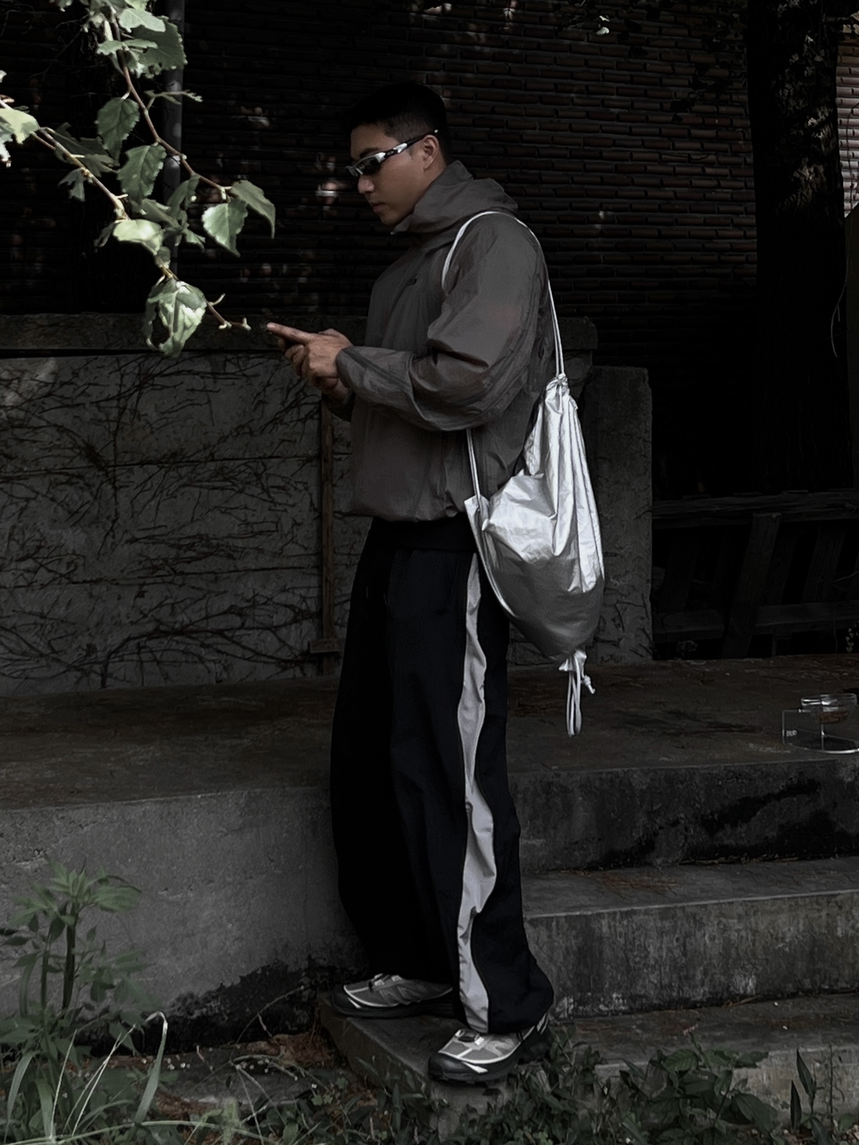 mok (@mokcor) 님의 게시물 | KREAM