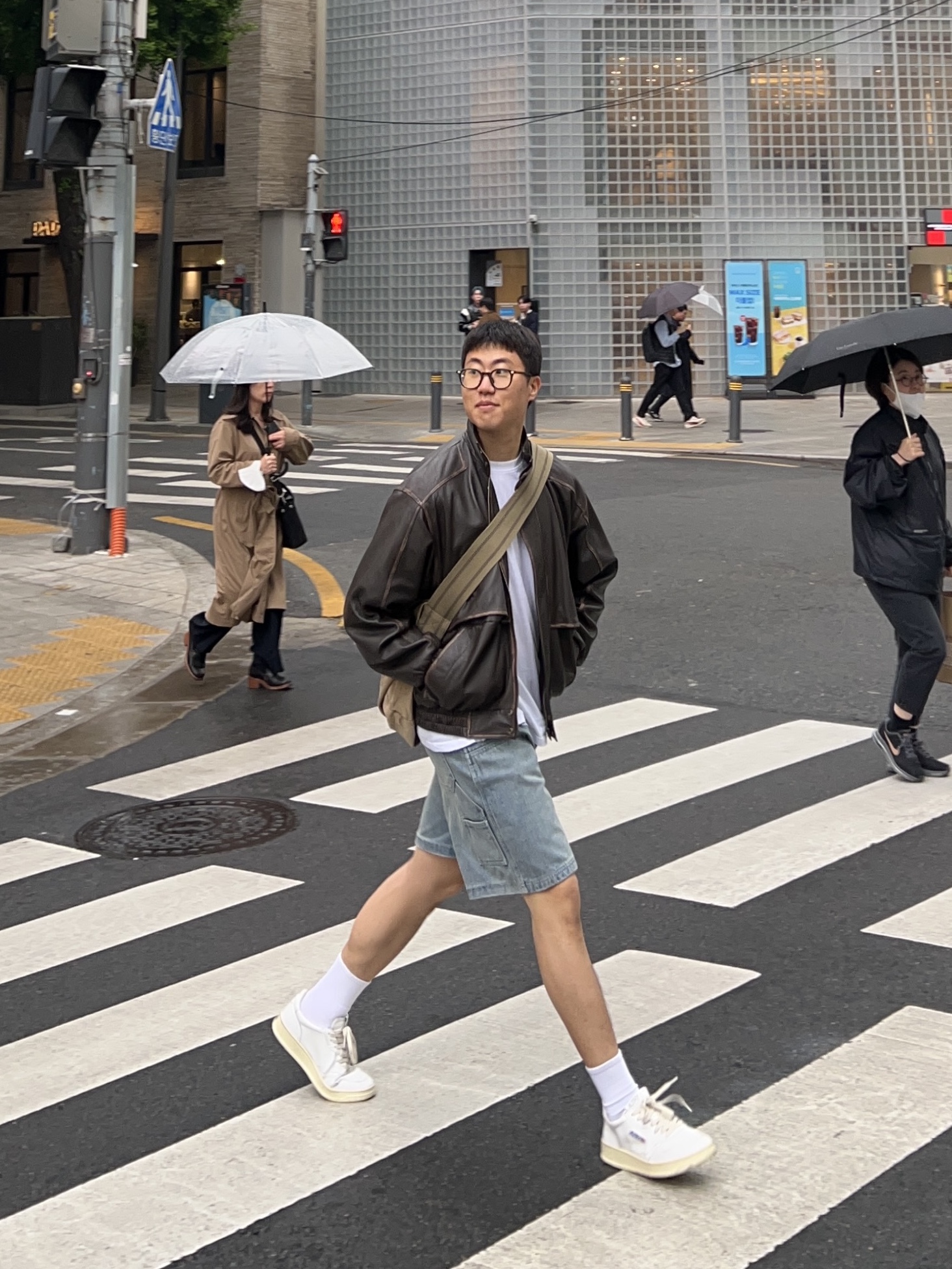 진 (@jin_dori_2) 님의 게시물 | KREAM