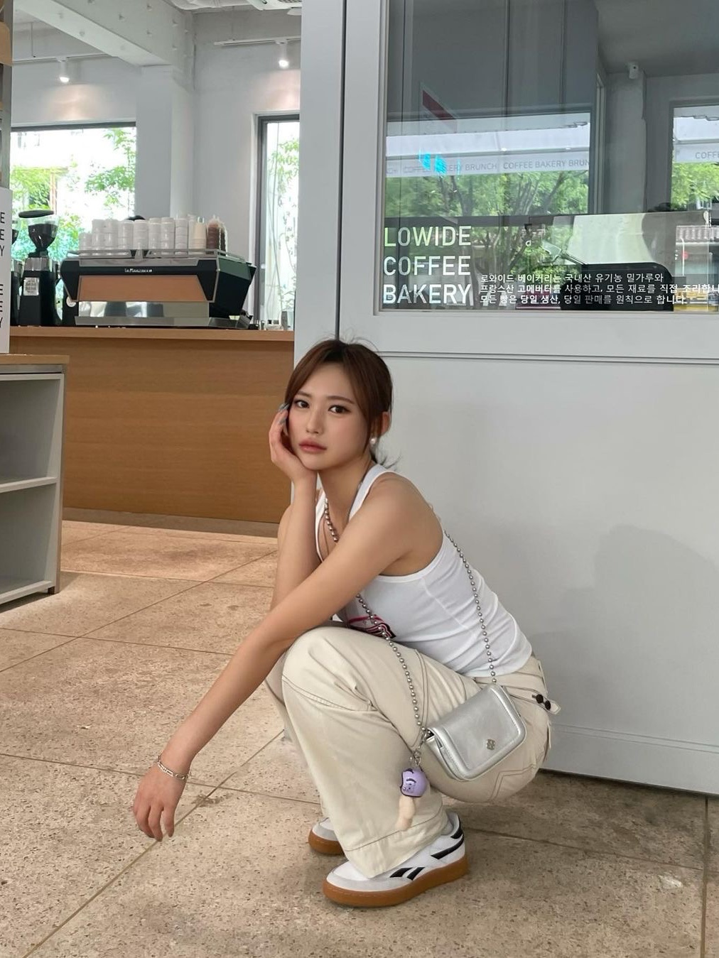 That girl (@style_everyday) 님의 게시물 | KREAM