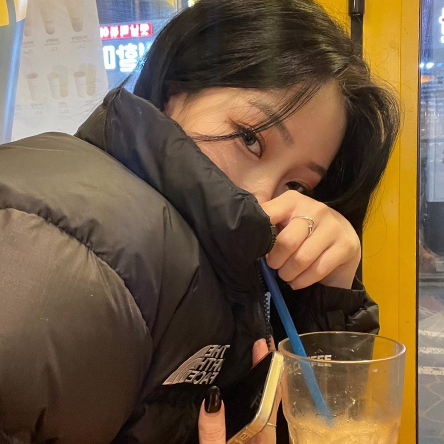 소연 (@y.e.o.n2) 님의 게시물 | KREAM