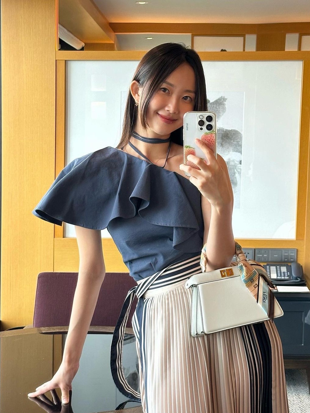 Yuppie (@archive_eve...) 님의 게시물 | KREAM