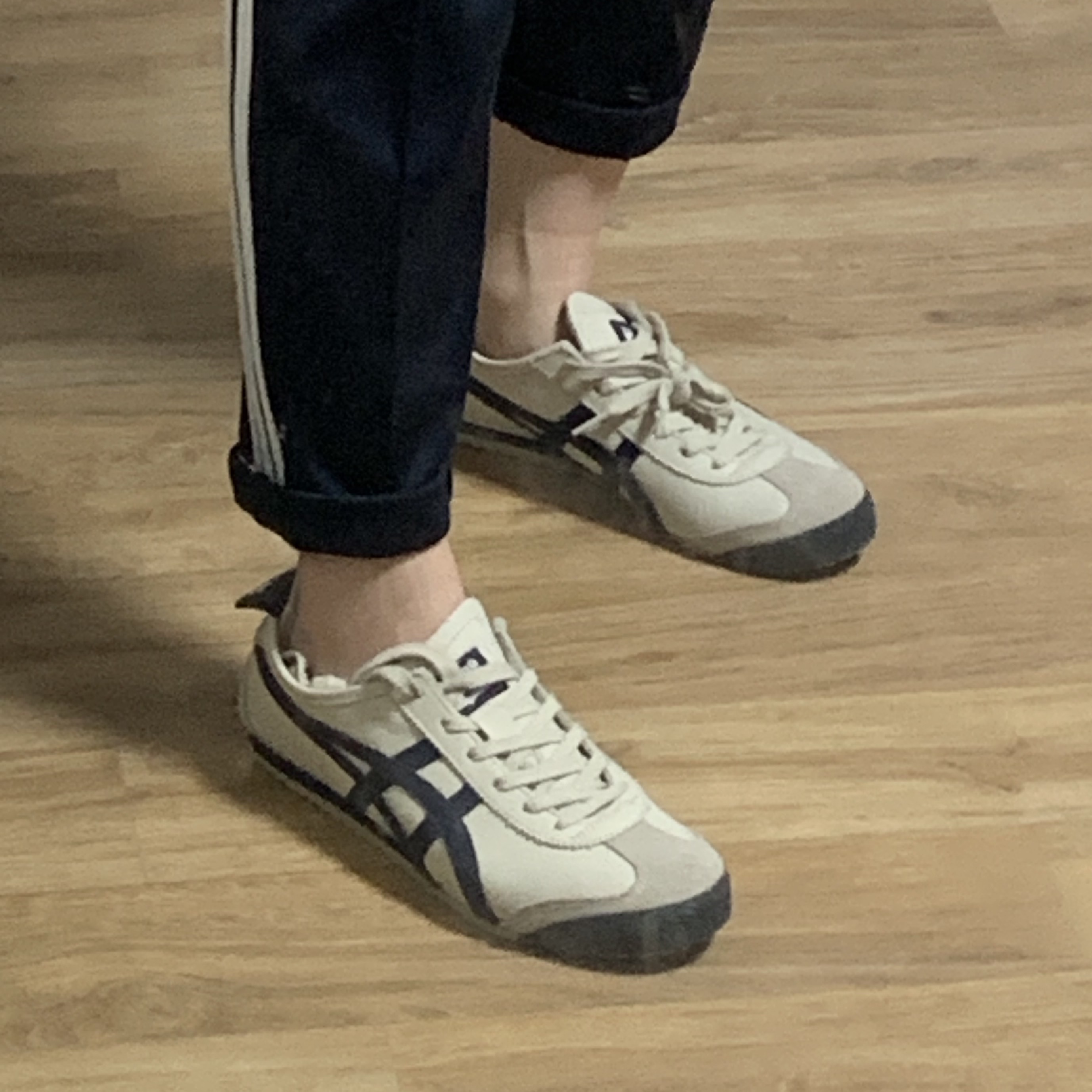 floodhyun1 (@rfbnl4) 님의 게시물 | KREAM