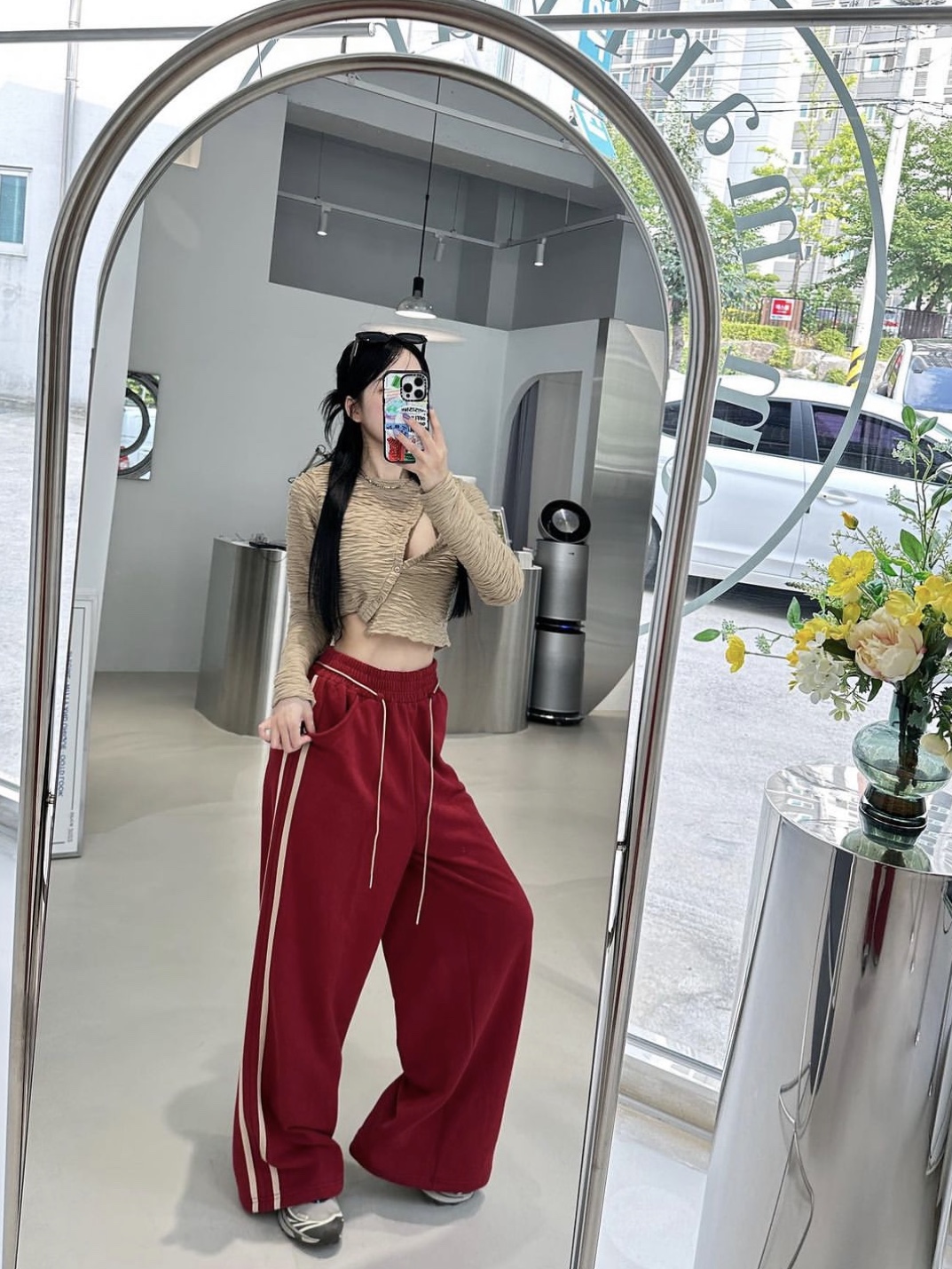 (@look_ko) 님의 게시물 | KREAM