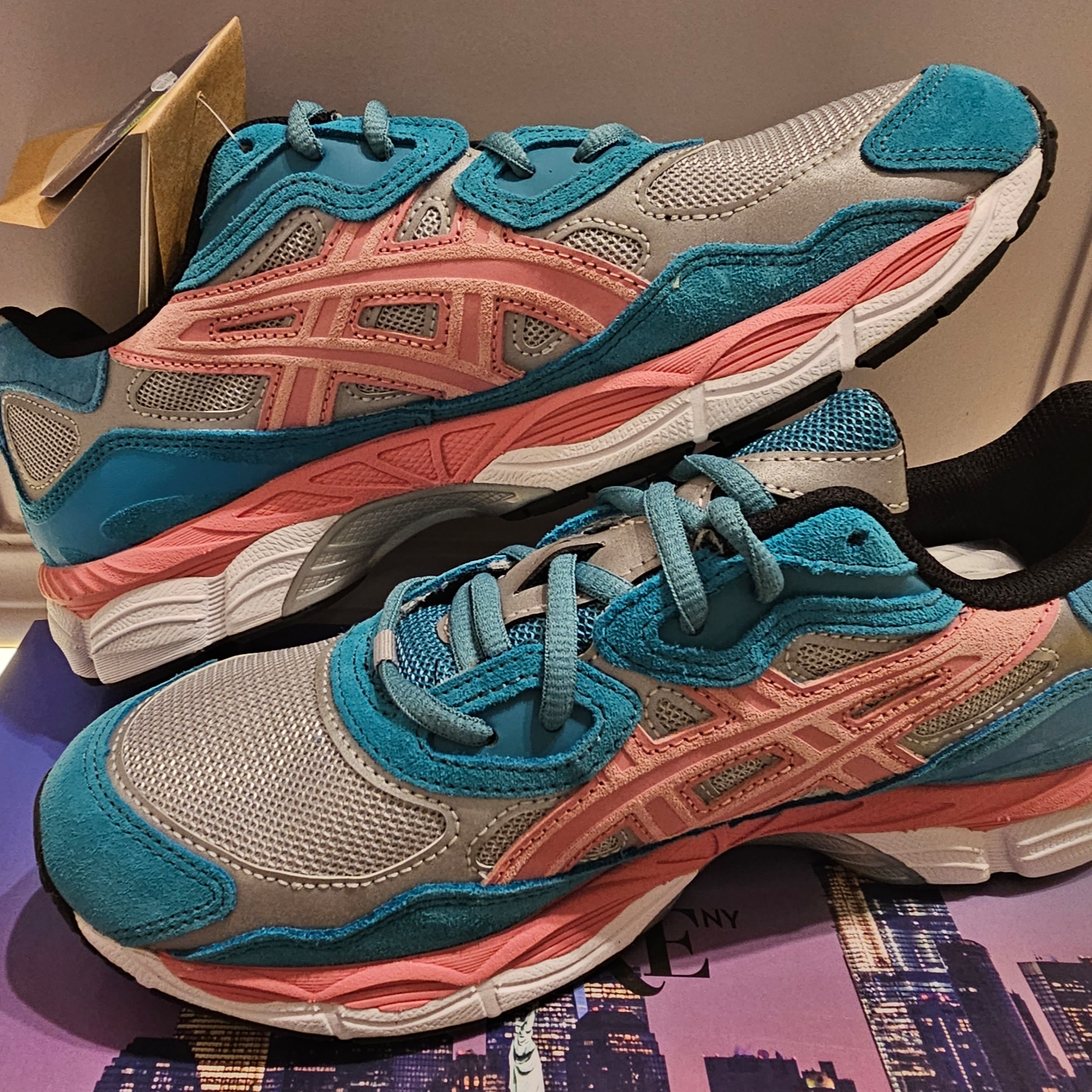 gkrhkdrlf1 (@hggil) 님의 게시물 | KREAM