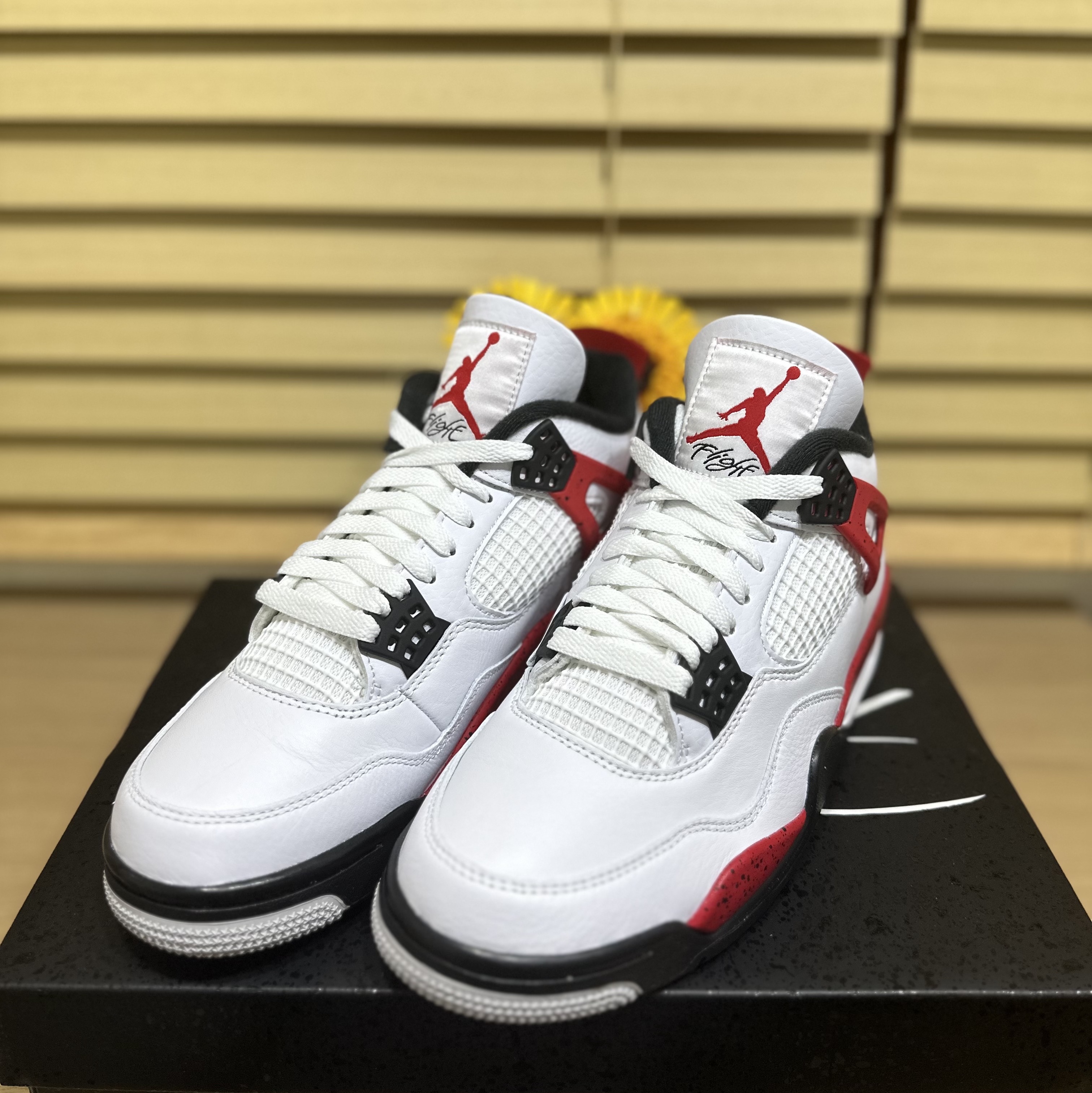 리눅스 (@lee_nux) 님의 게시물 | KREAM