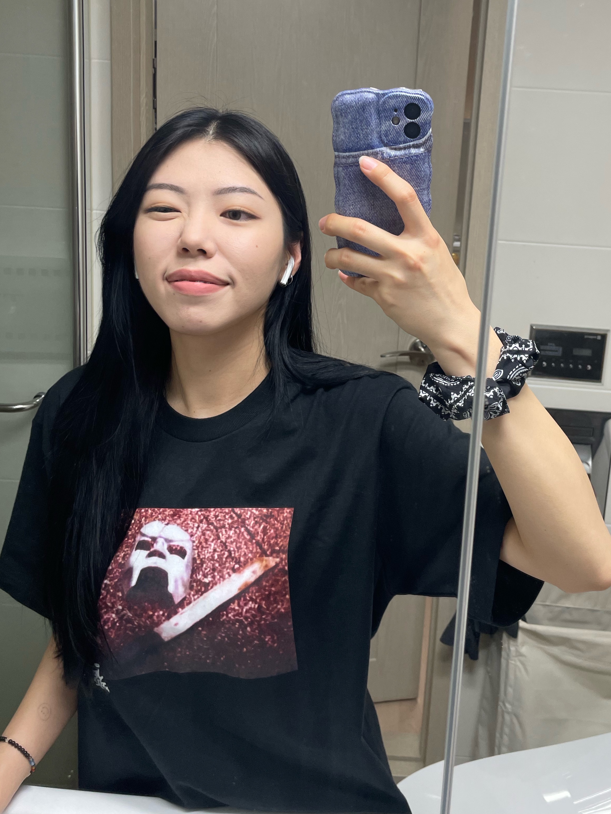 (@eundamn) 님의 게시물 | KREAM