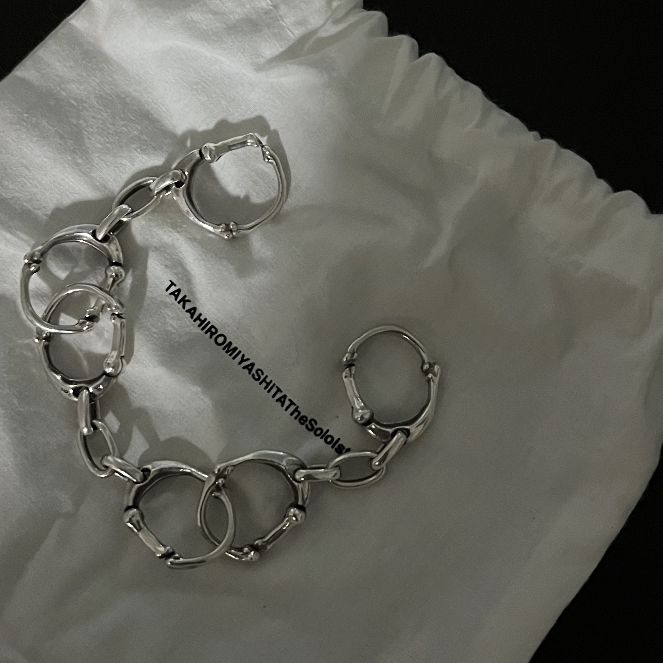 매지 (@leemezzi) 님의 게시물 | KREAM