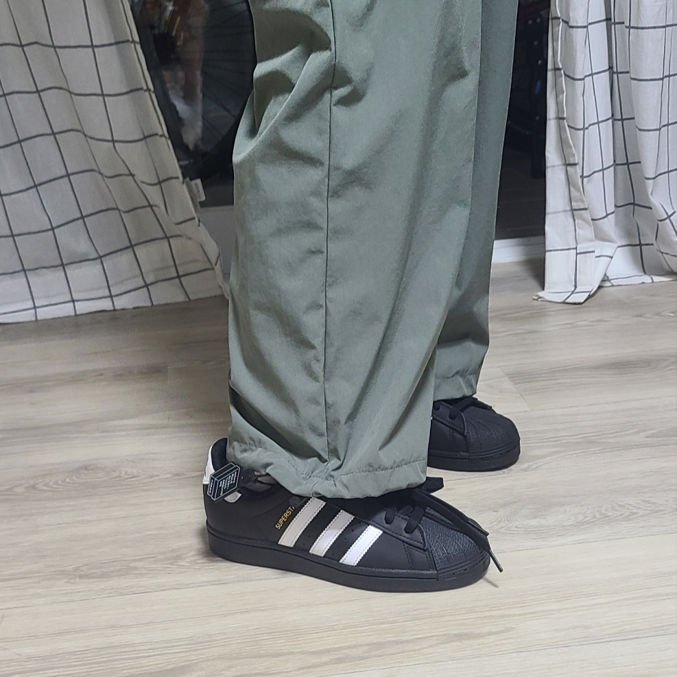 평소 사이즈대로 230 초이스~굳 | KREAM