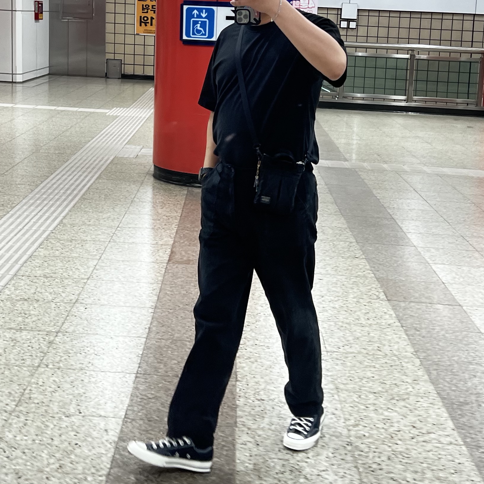 @hoon_x_hoon (@hoon_x_hoon) 님의 게시물 | KREAM