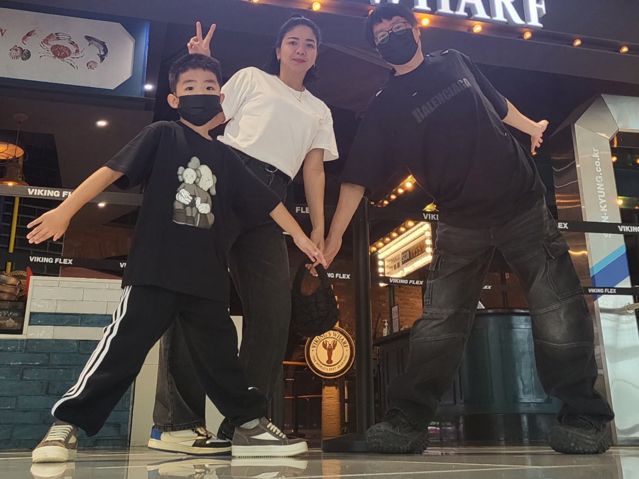 어쩌다 ㅋㅋ크로스ㅅㅅ | KREAM