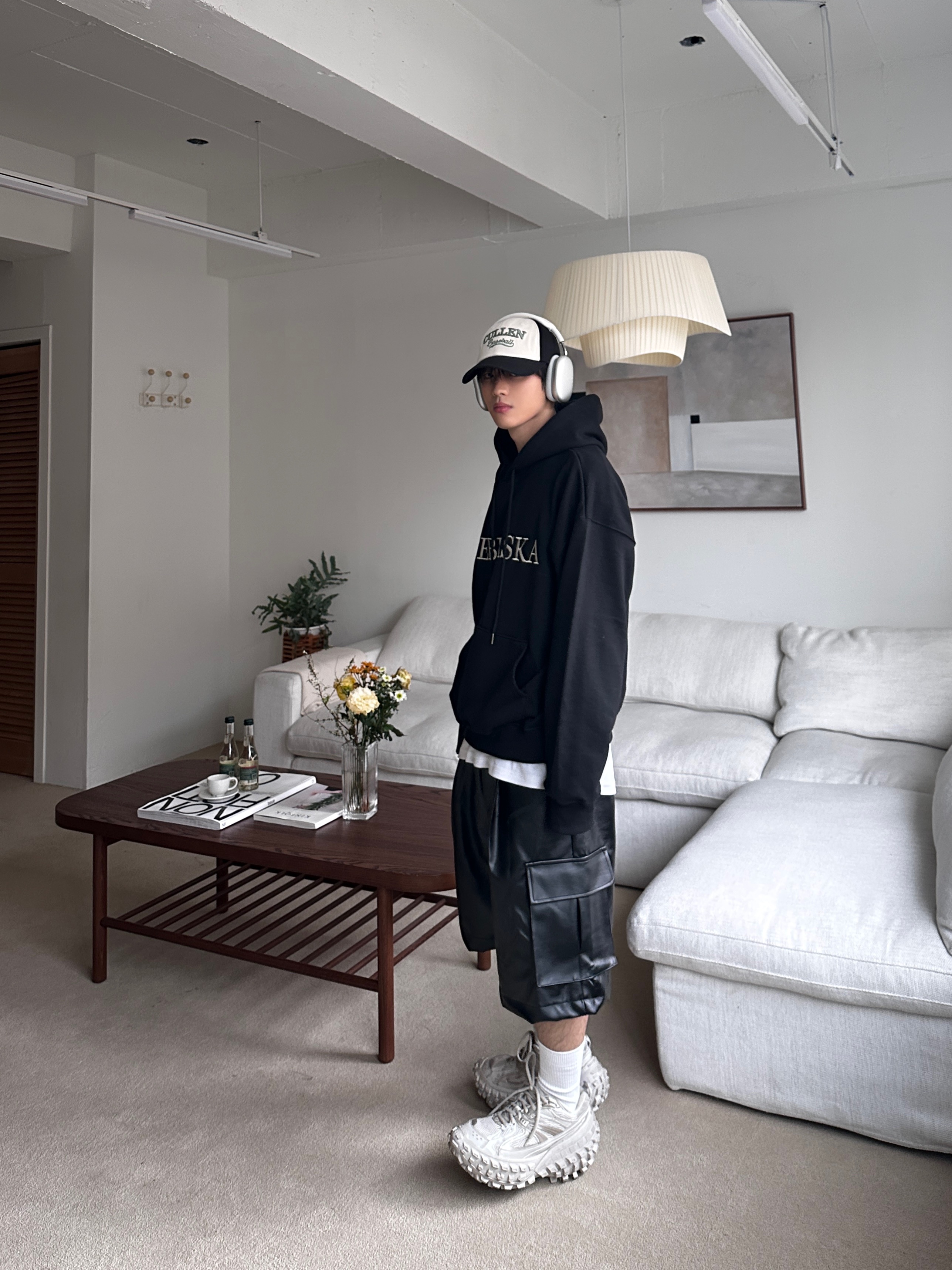 정동수 (@_dong.su) 님의 게시물 | KREAM