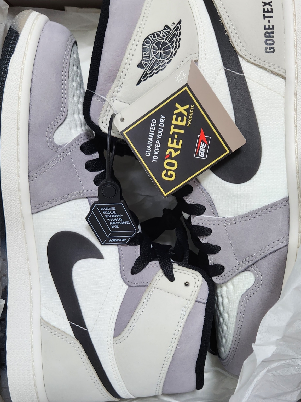 잇프제 (@is_fj) 님의 게시물 | KREAM